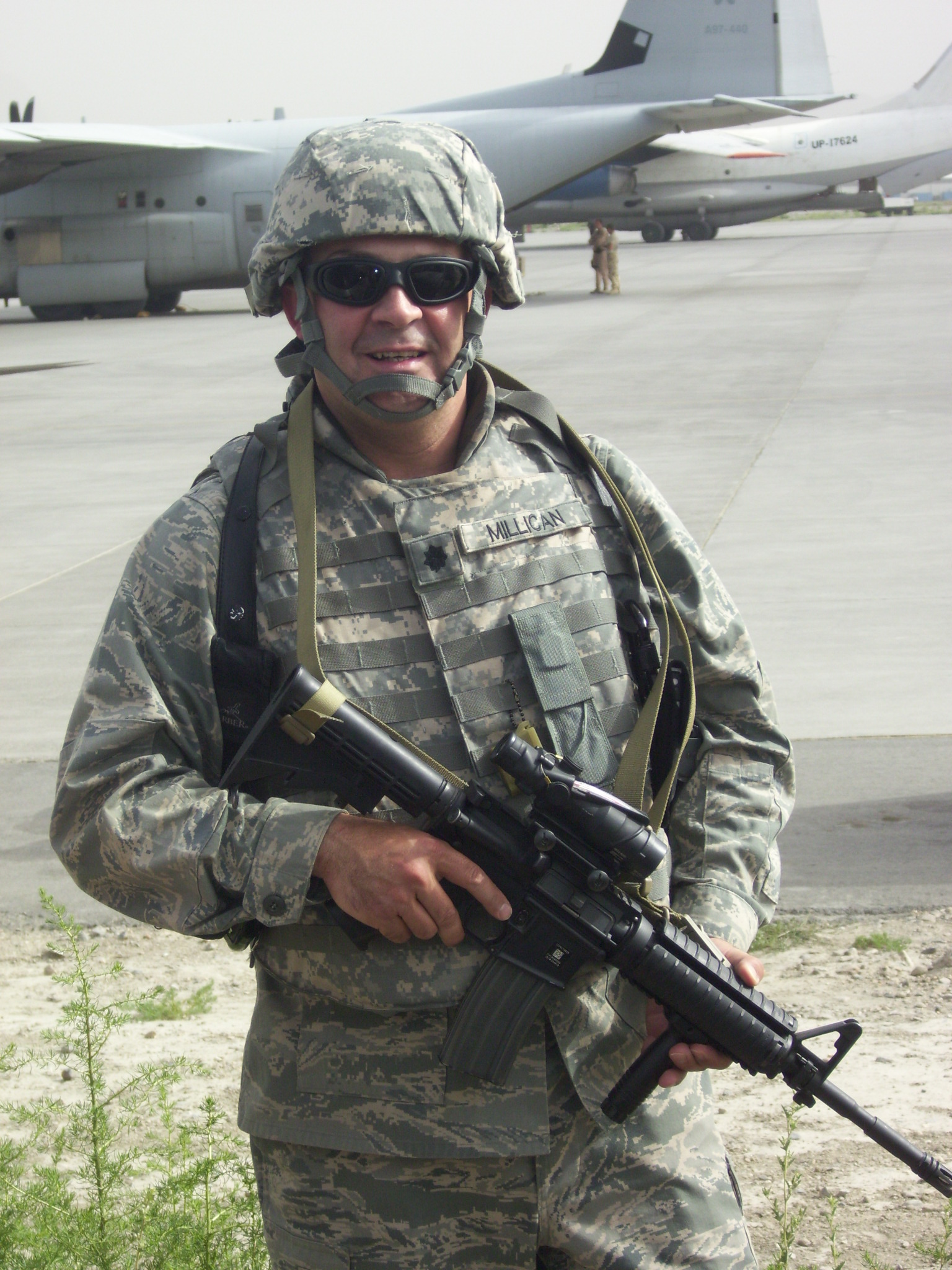 Nellis Lieutenant Colonel wins 2010 Air Force Lance P. Sijan Award ...