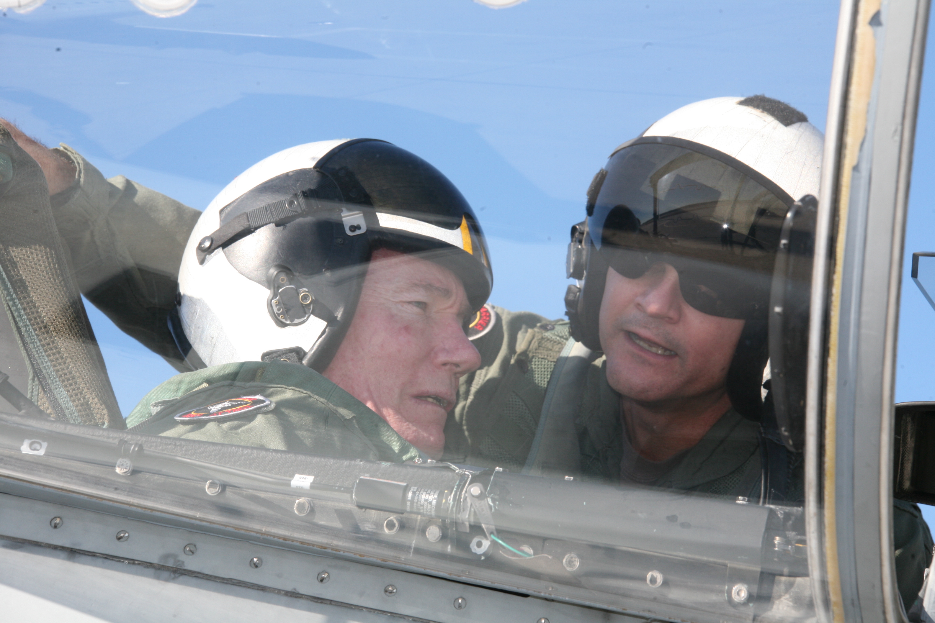 II MEF (Fwd) CG visits Cherry Point > Marine Corps Air Station Cherry ...