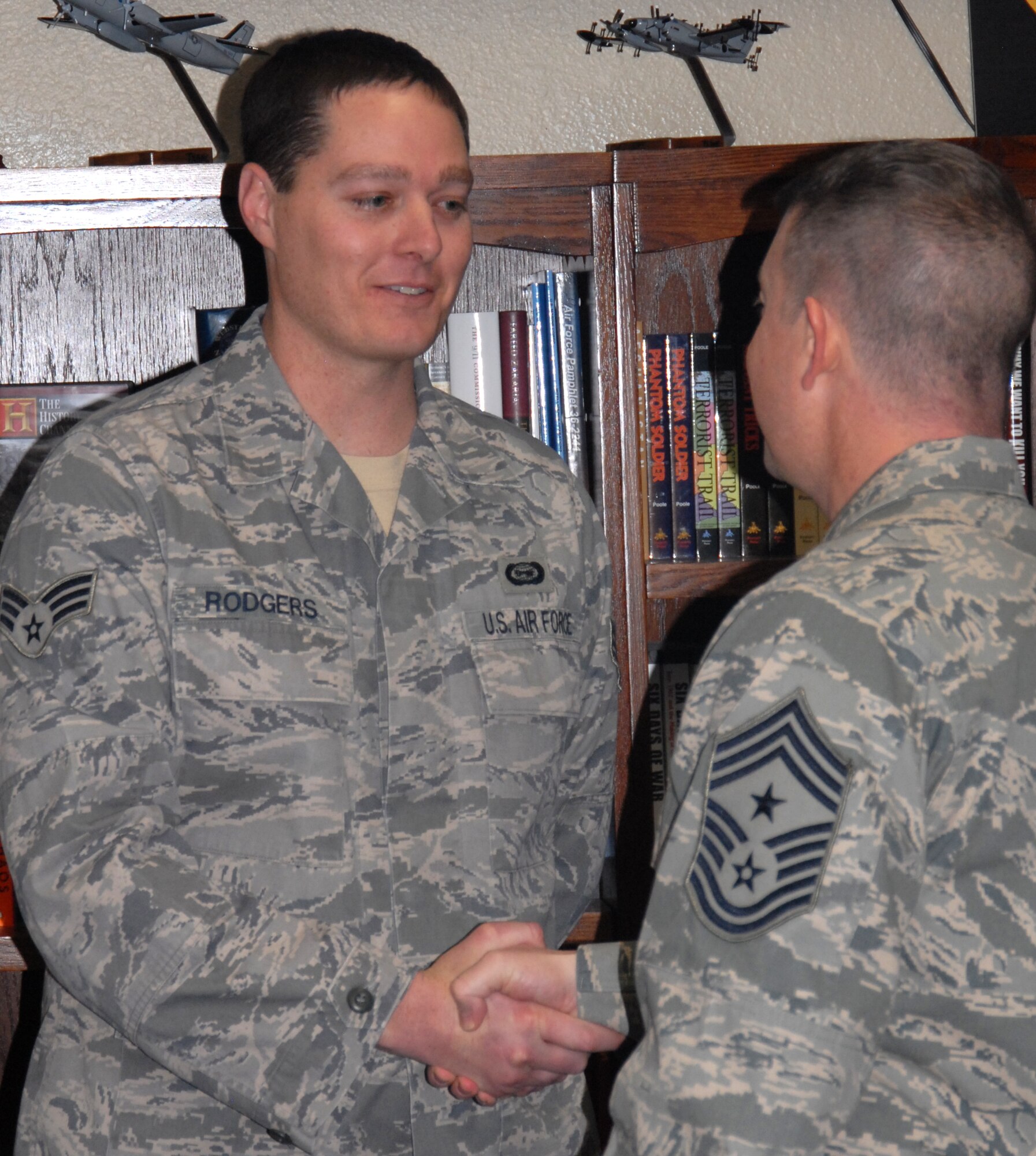 Two named Texas ANG Outstanding Airman of the Year > Goodfellow Air ...