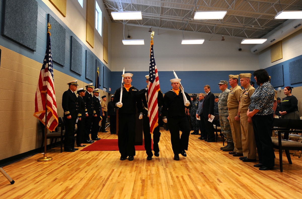 Navy Operational Support Center Omaha opens new facility > Offutt Air ...