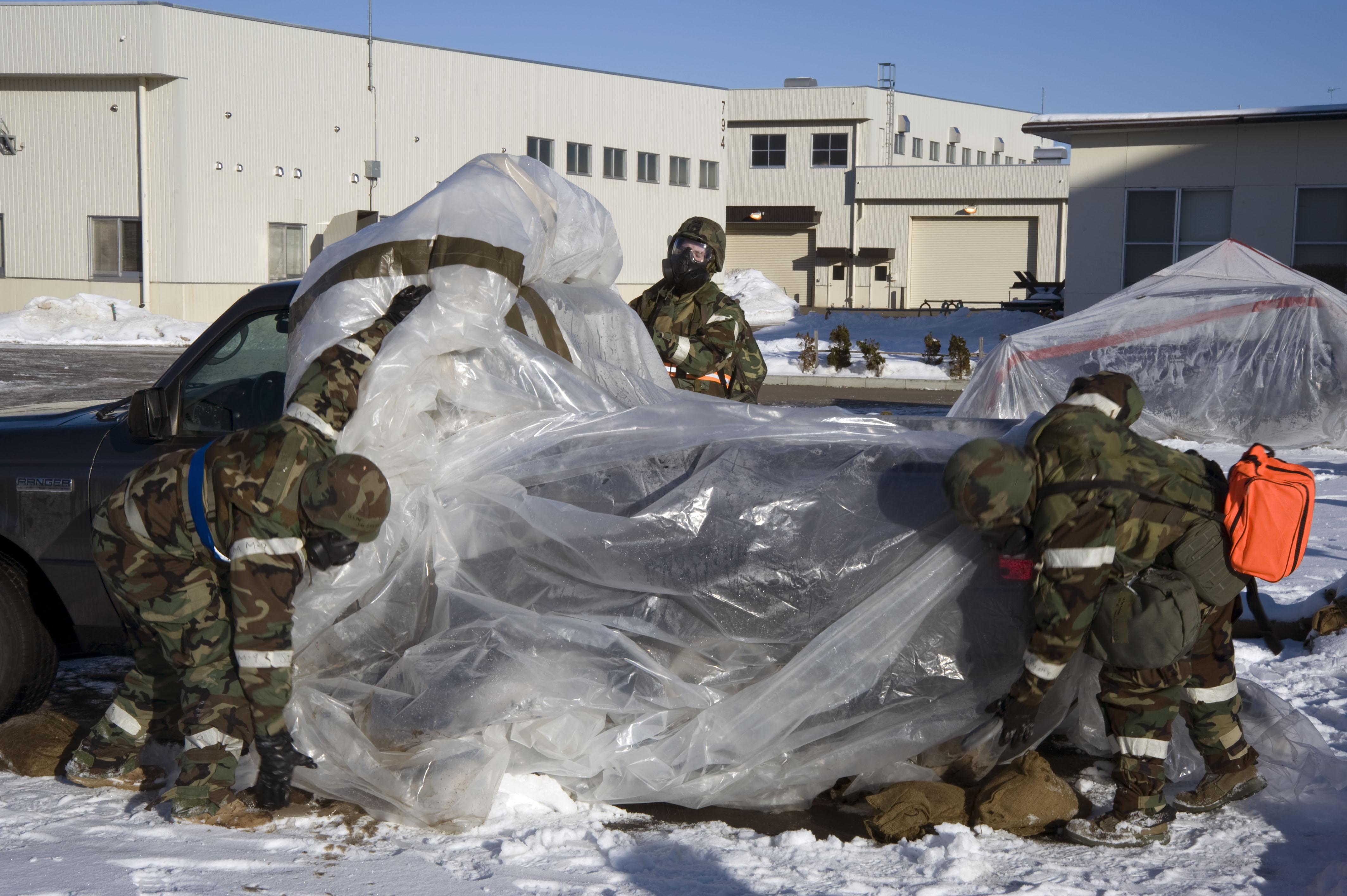 35 CE decontamination drills > Misawa Air Base > Article Display
