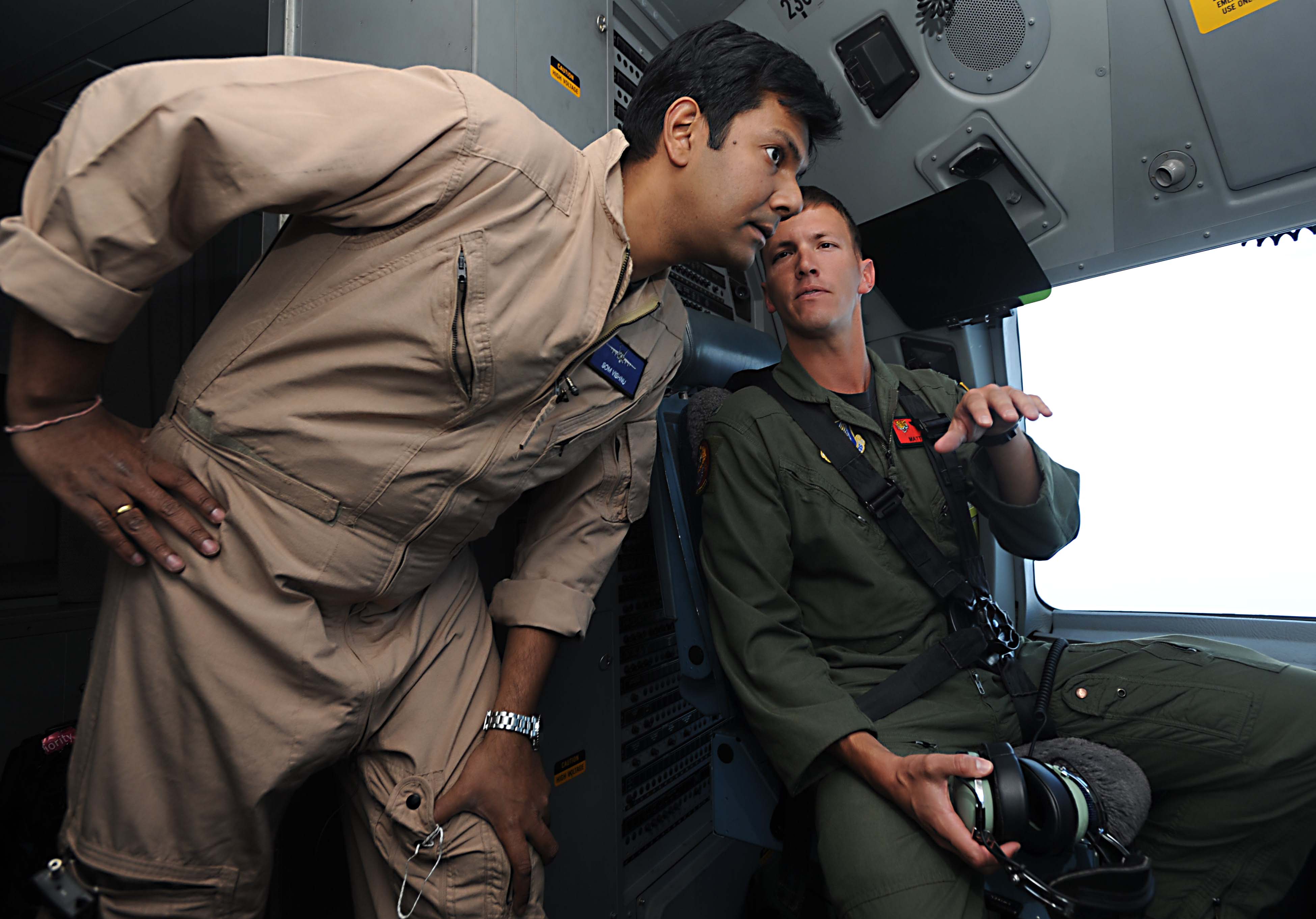 15th Wing C-17s get their close up on Indian television > 15th Wing ...