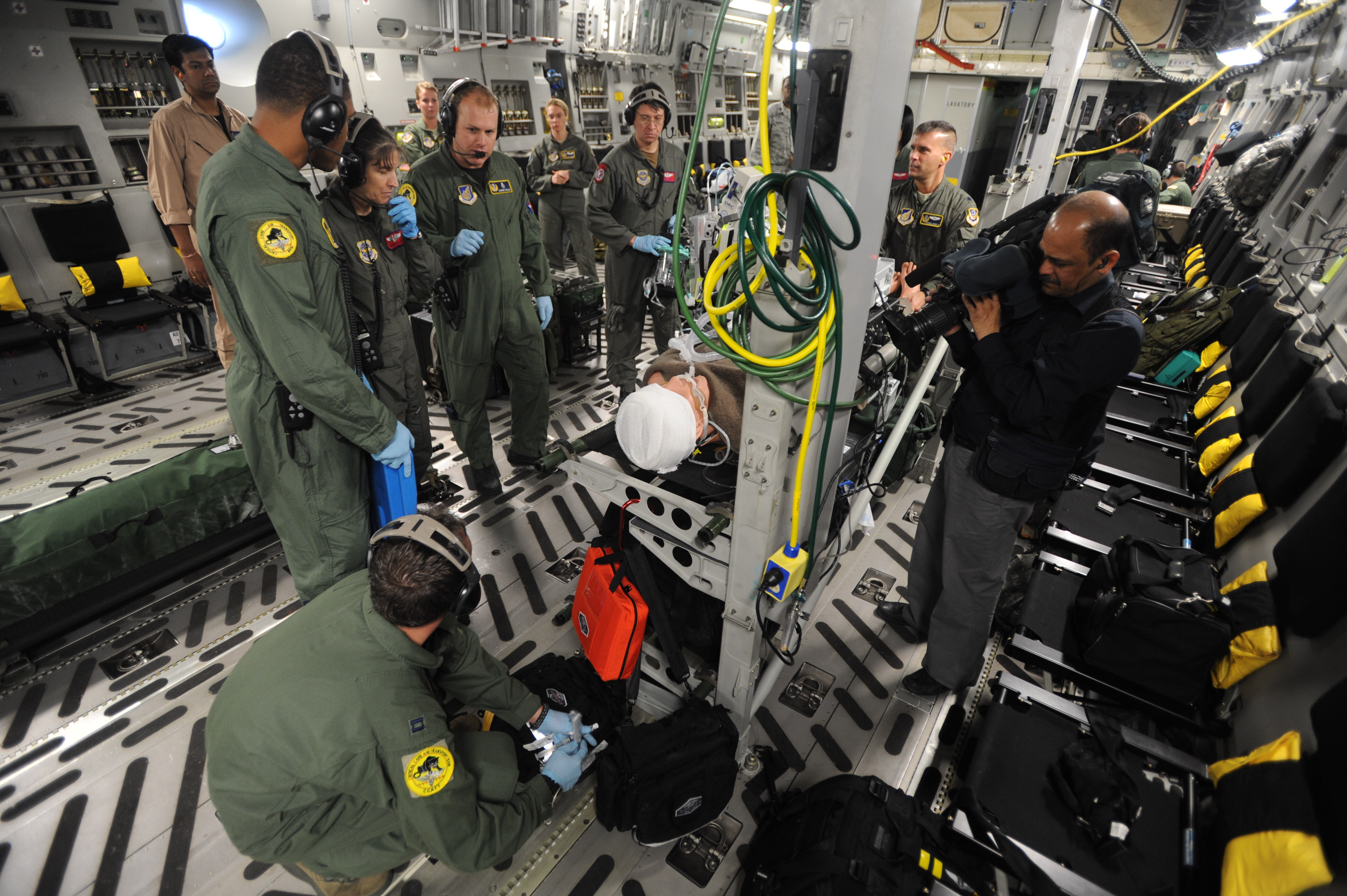 15th Wing C-17s get their close up on Indian television > 15th Wing ...