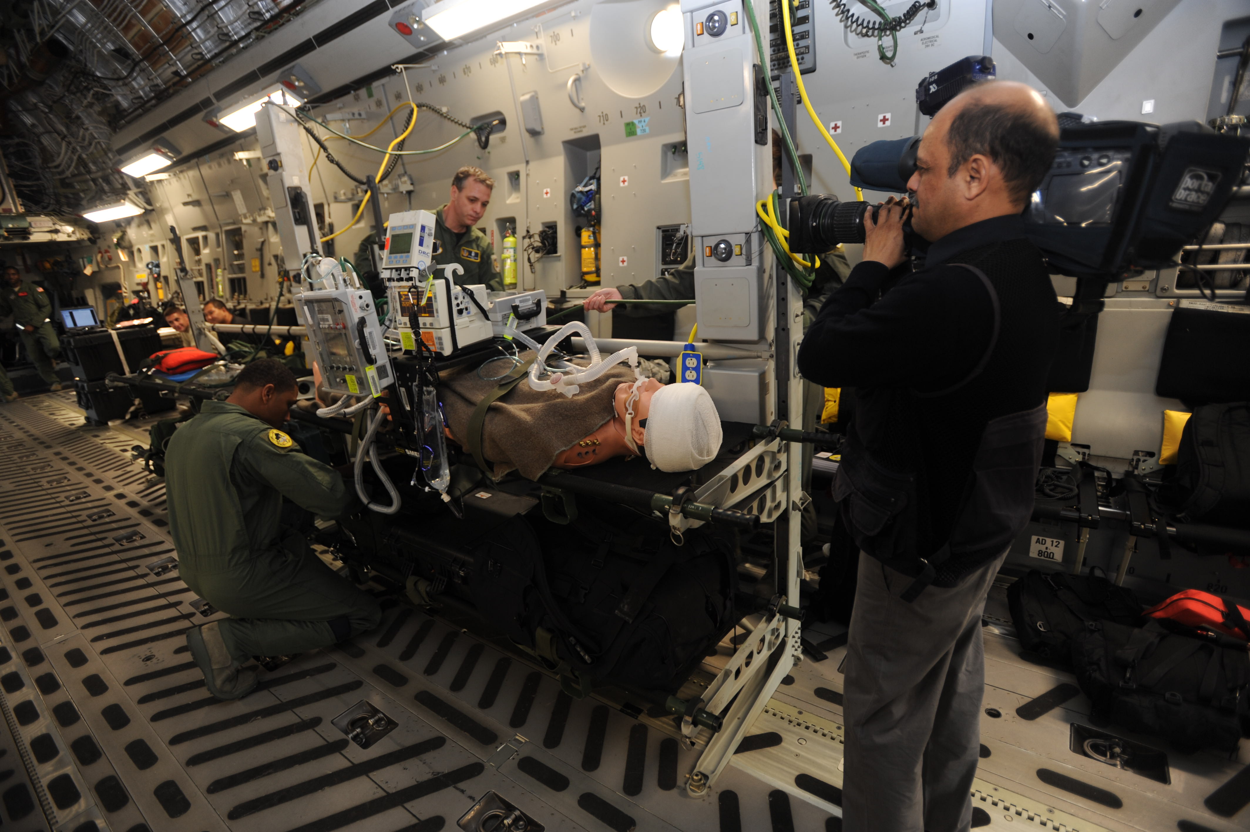 15th Wing C-17s get their close up on Indian television > 15th Wing ...