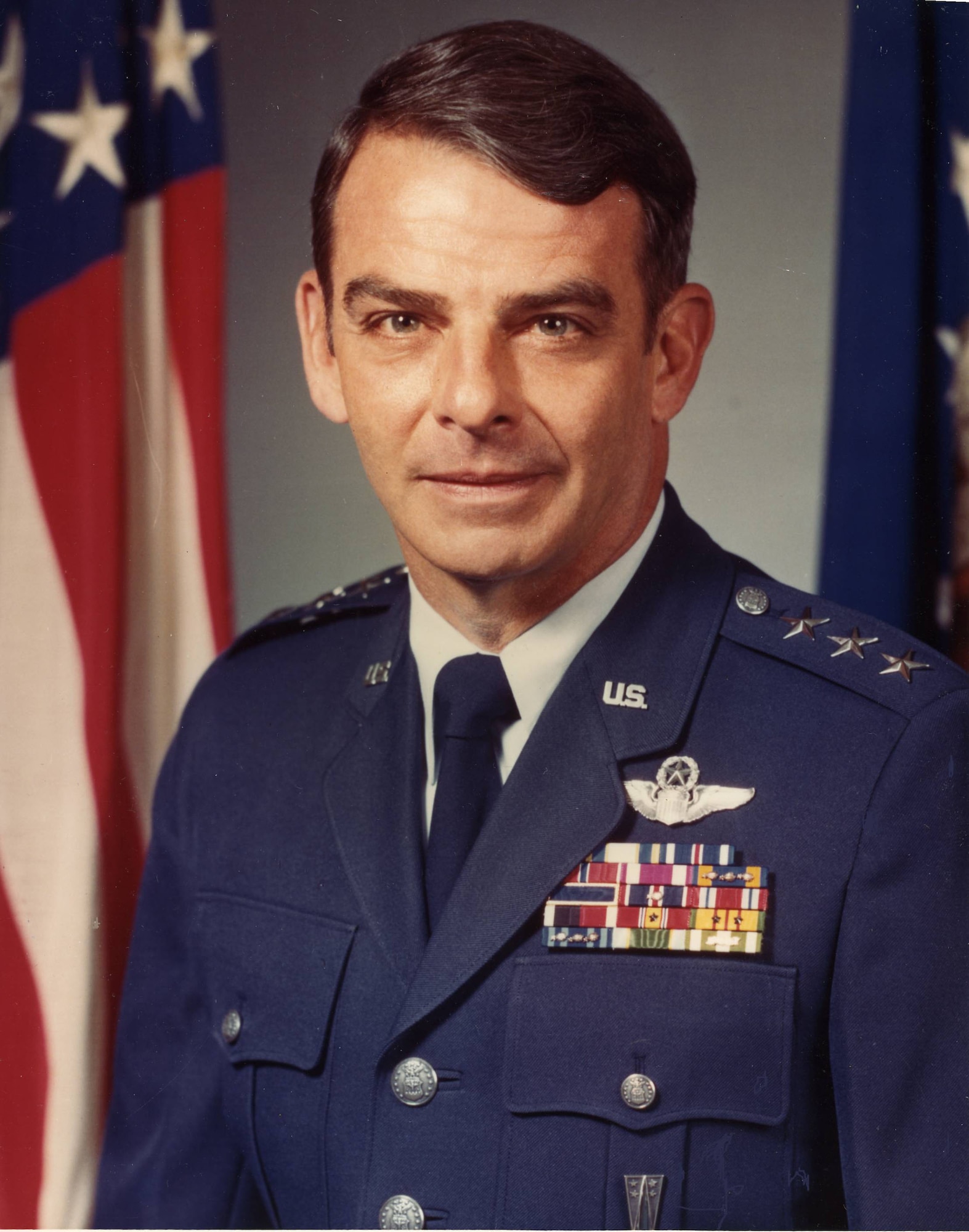 LIEUTENANT GENERAL WILLIAM J. CAMPBELL > Air Force > Biography Display
