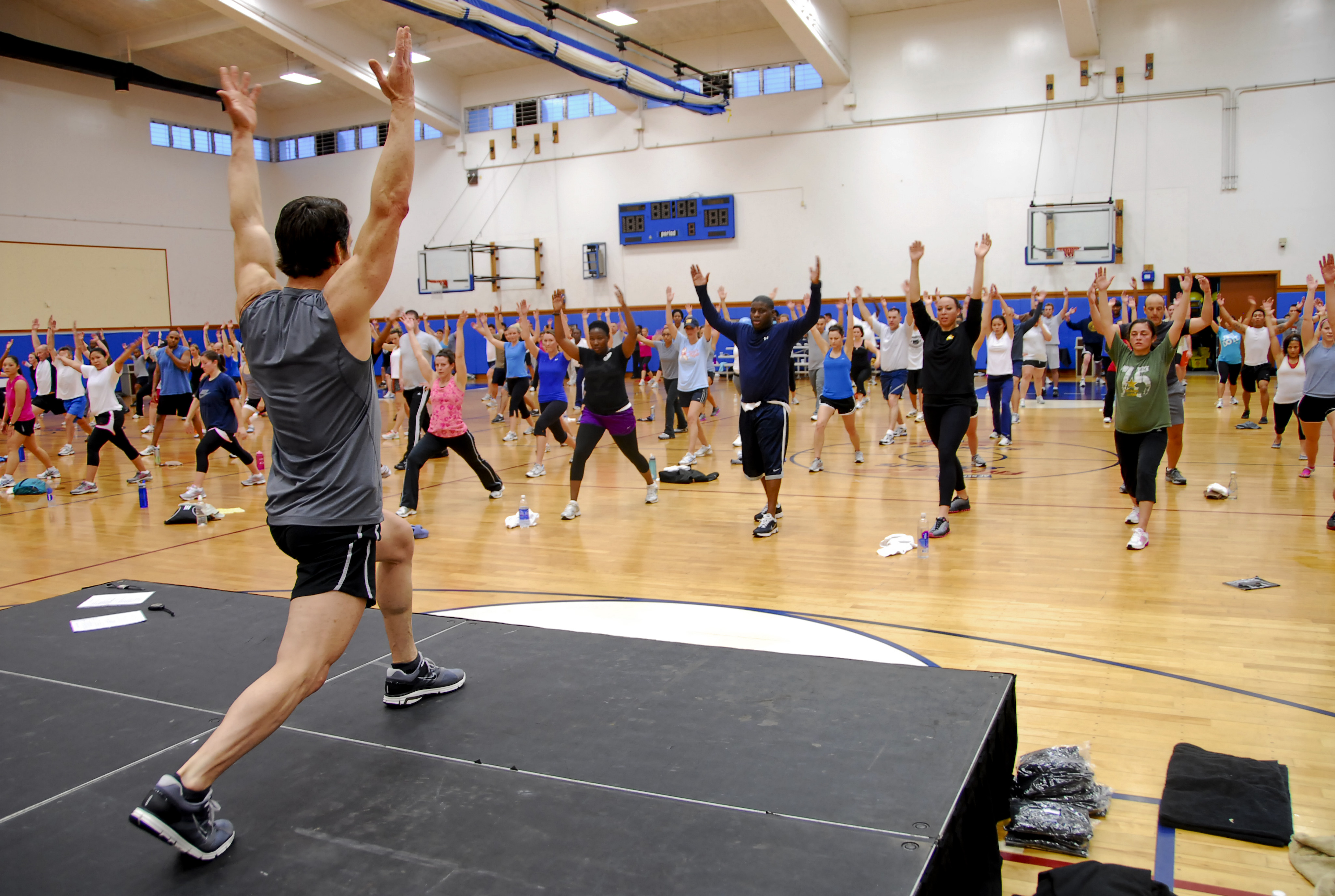 Tony Horton visits Kadena for 'Ripped and Ready Tour' > Kadena Air Base ...