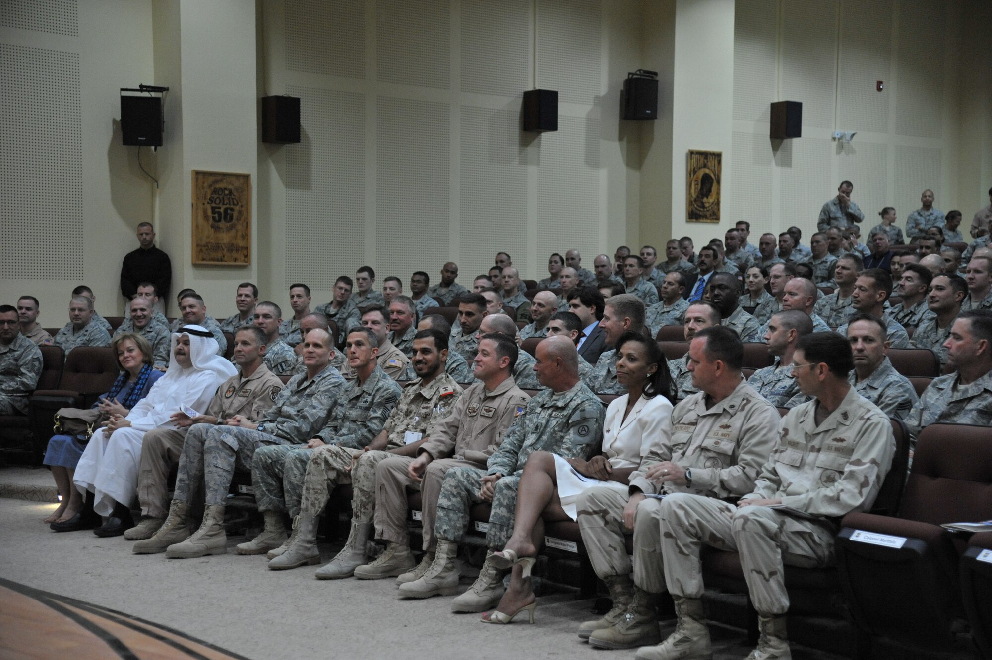 The 386th AEW bids farewell to a great leader, hails new commander > U ...