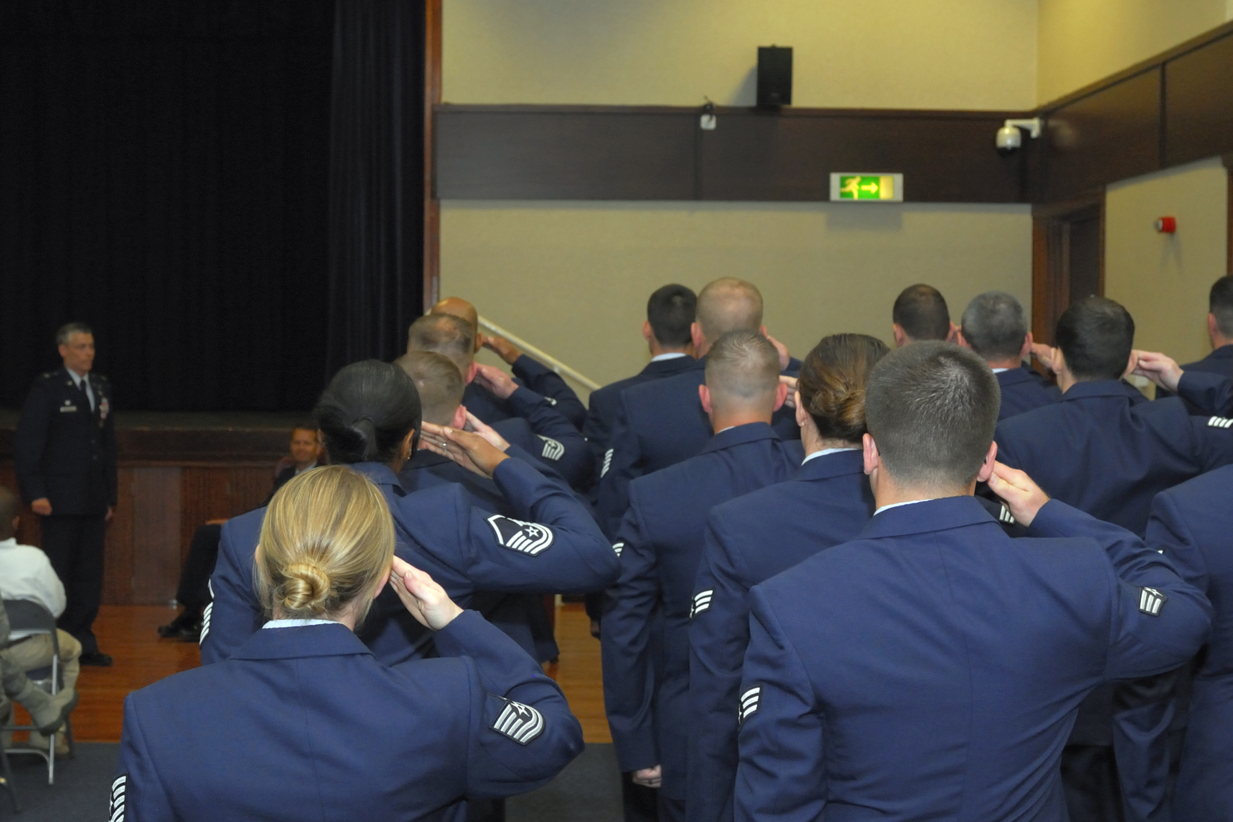 422nd Communications Squadron change of command > 501st Combat Support ...