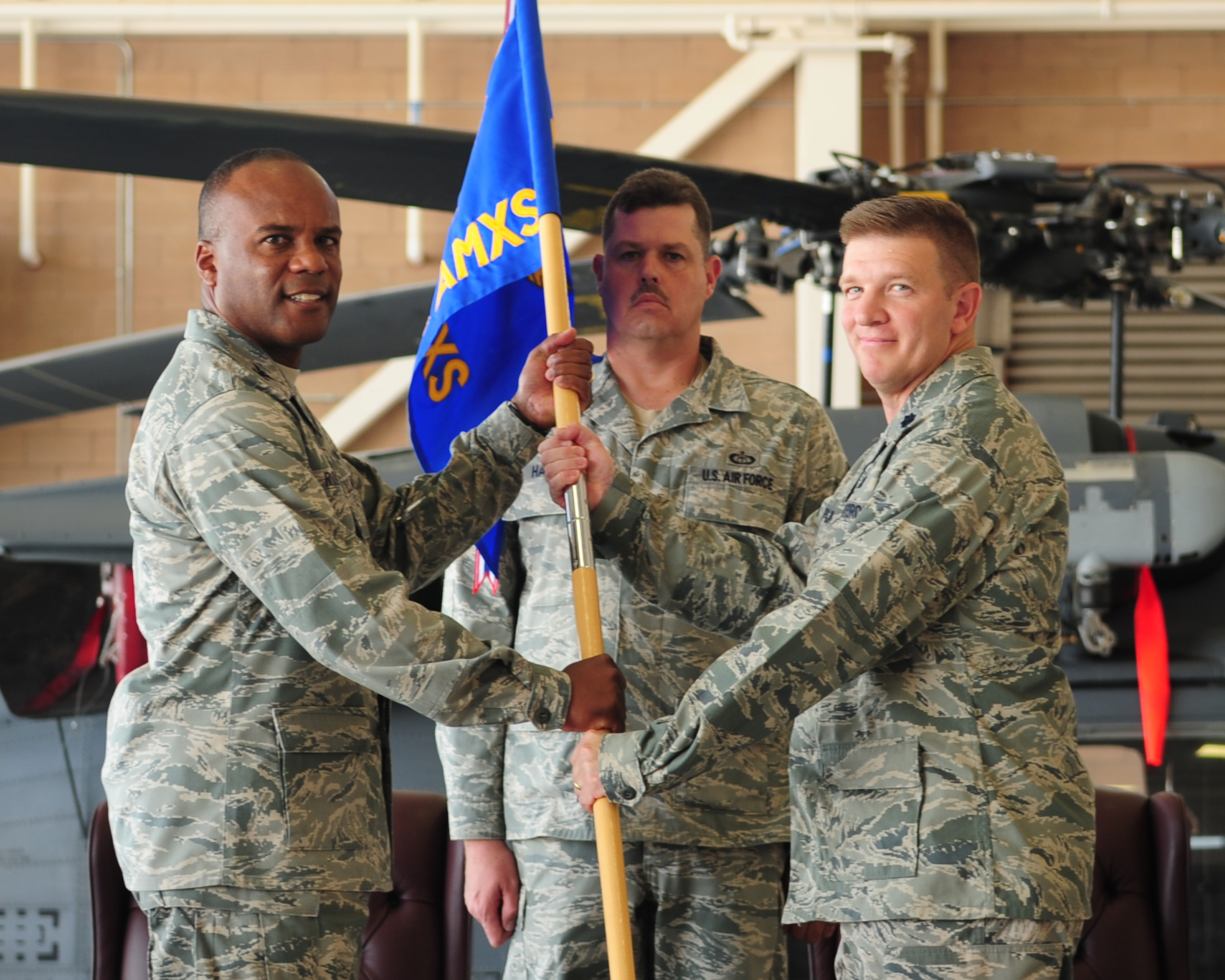 923rd AMXS changes command