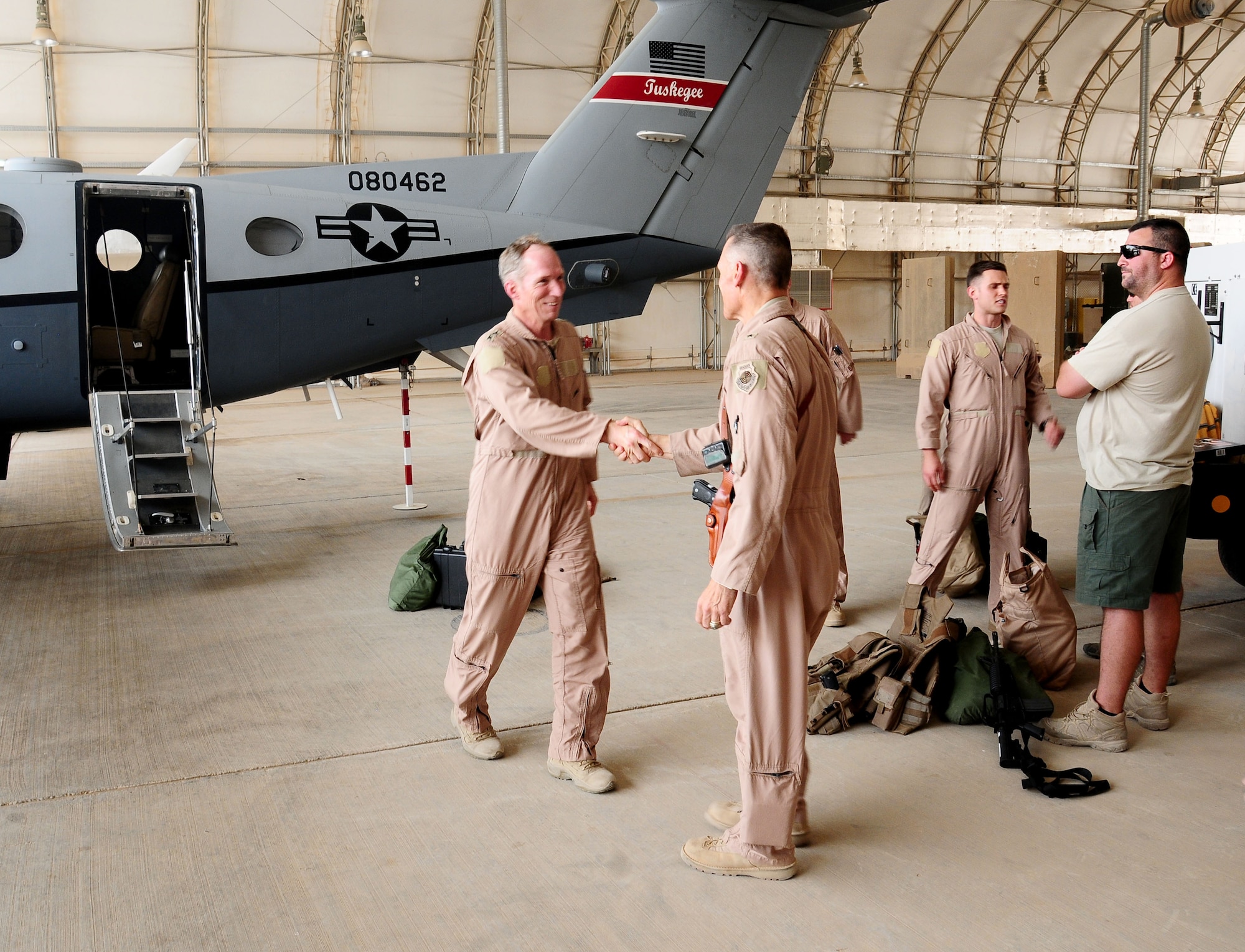 Gen. Hostage takes final flight before next promotion and position > U ...