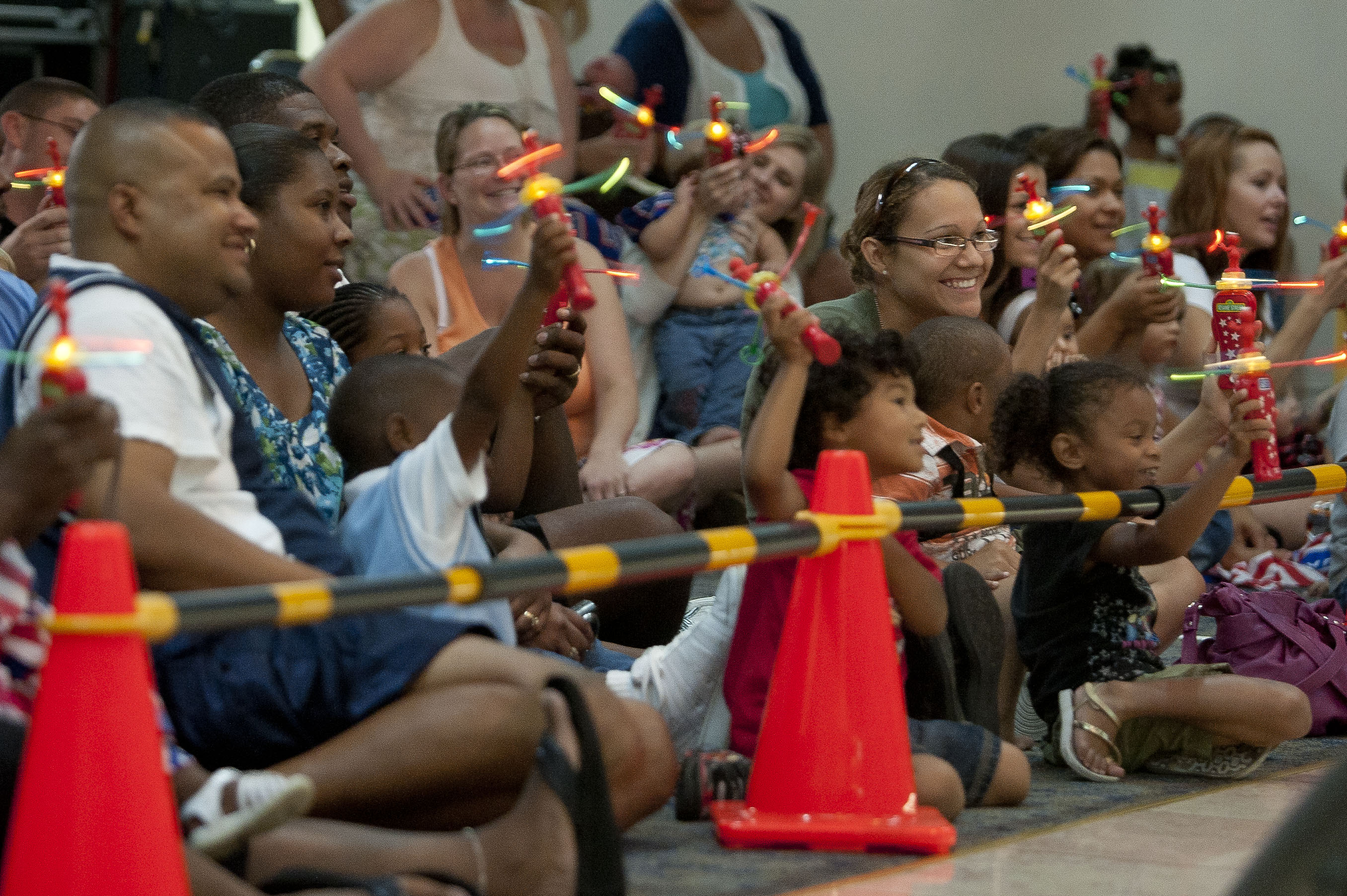 Elmo and friends educate Incirlik families > U.S. Air Forces in Europe ...