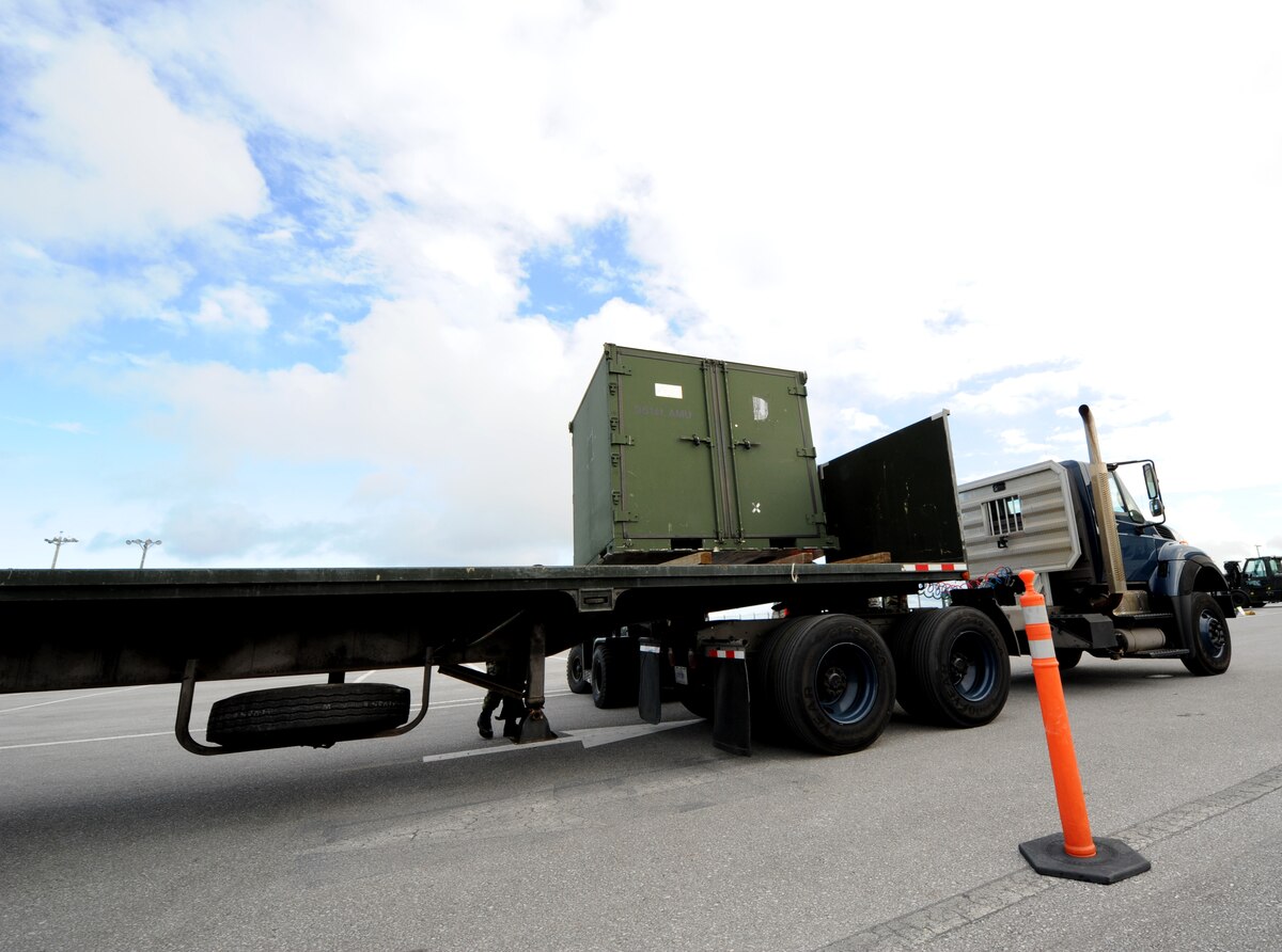 18th LRS Airmen prepare pallets for exercise > Kadena Air Base > News