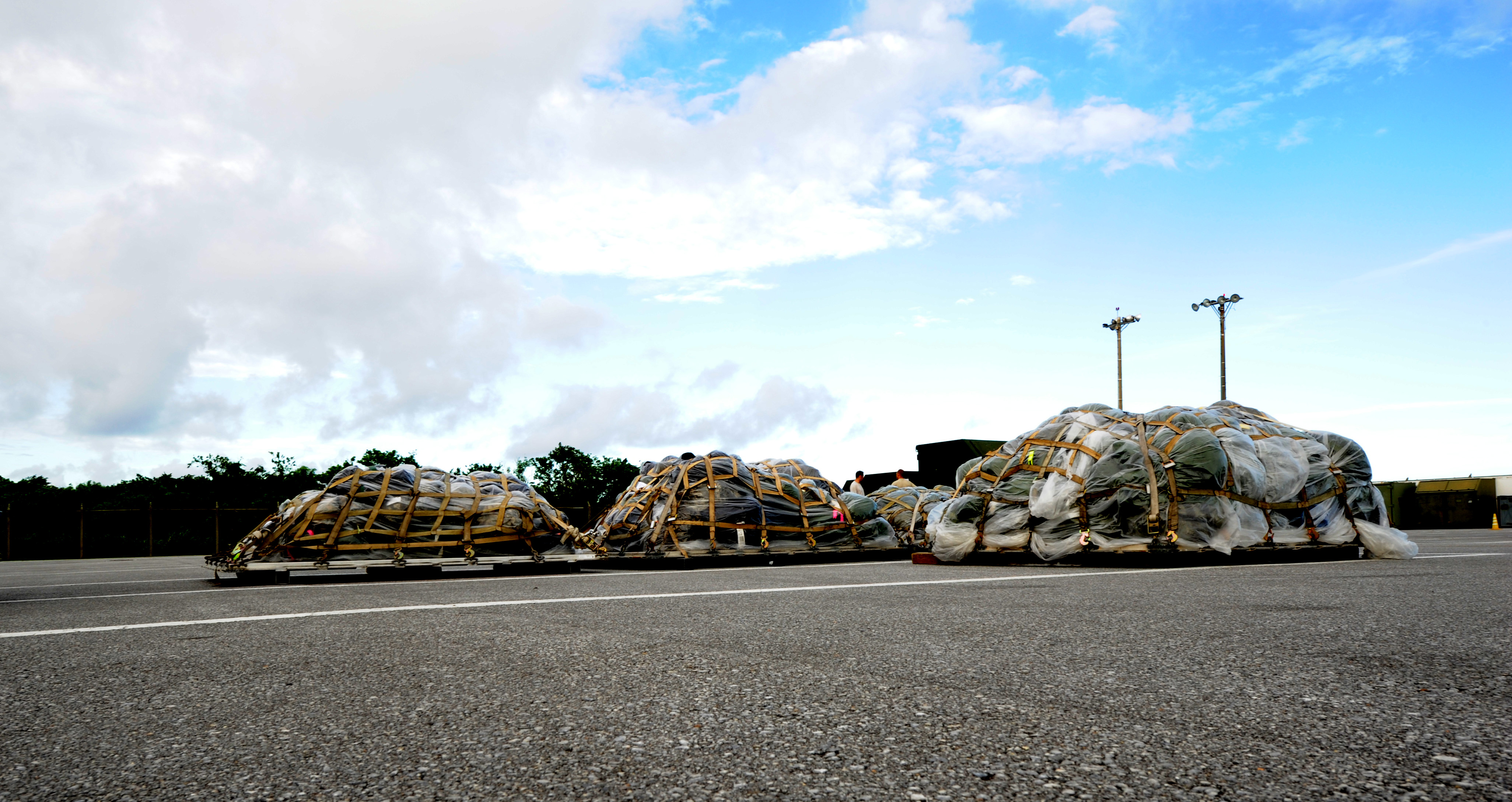 18th LRS Airmen prepare pallets for exercise > Kadena Air Base > News