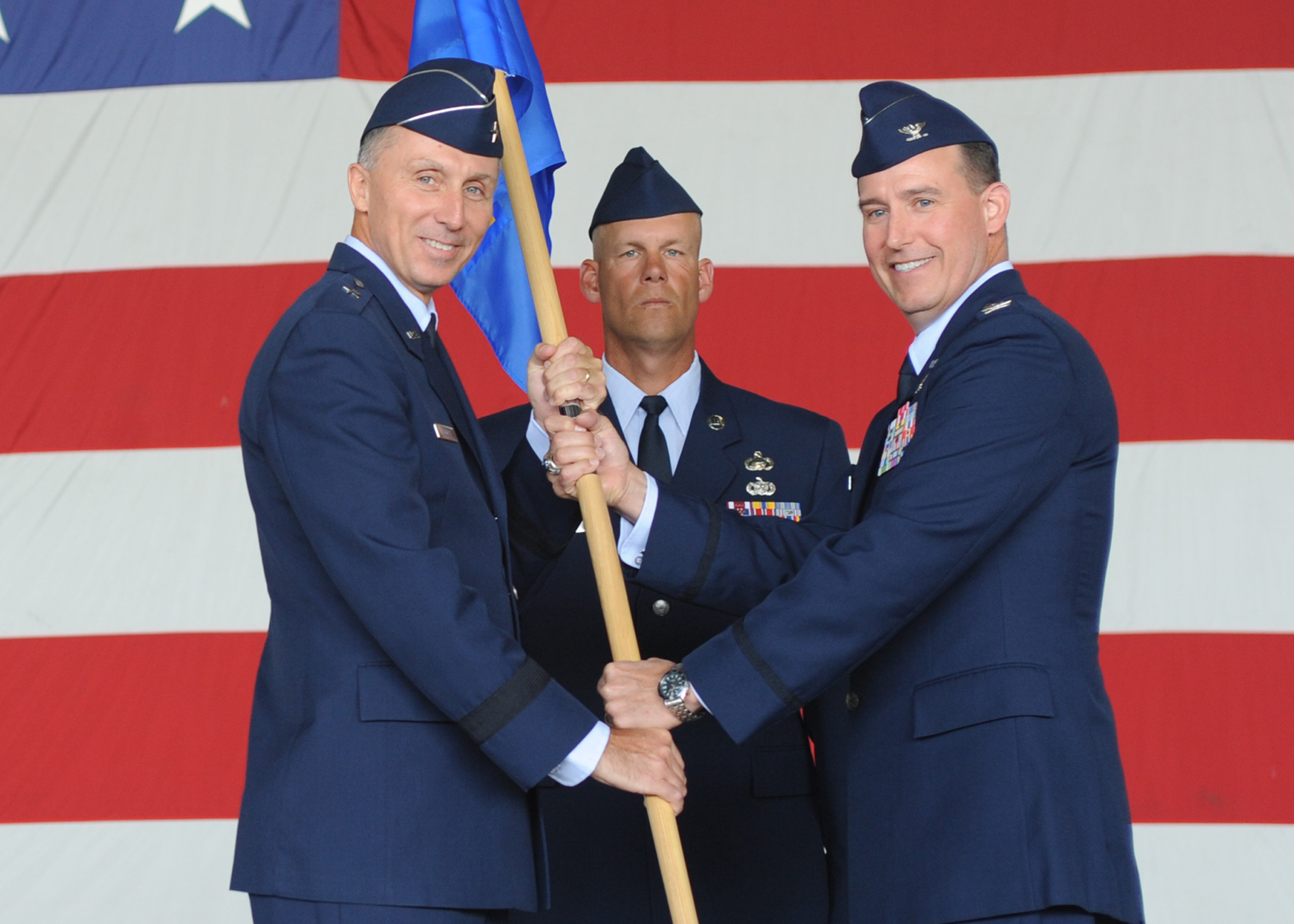 New commander pilots Warriors of the North > Grand Forks Air Force Base ...
