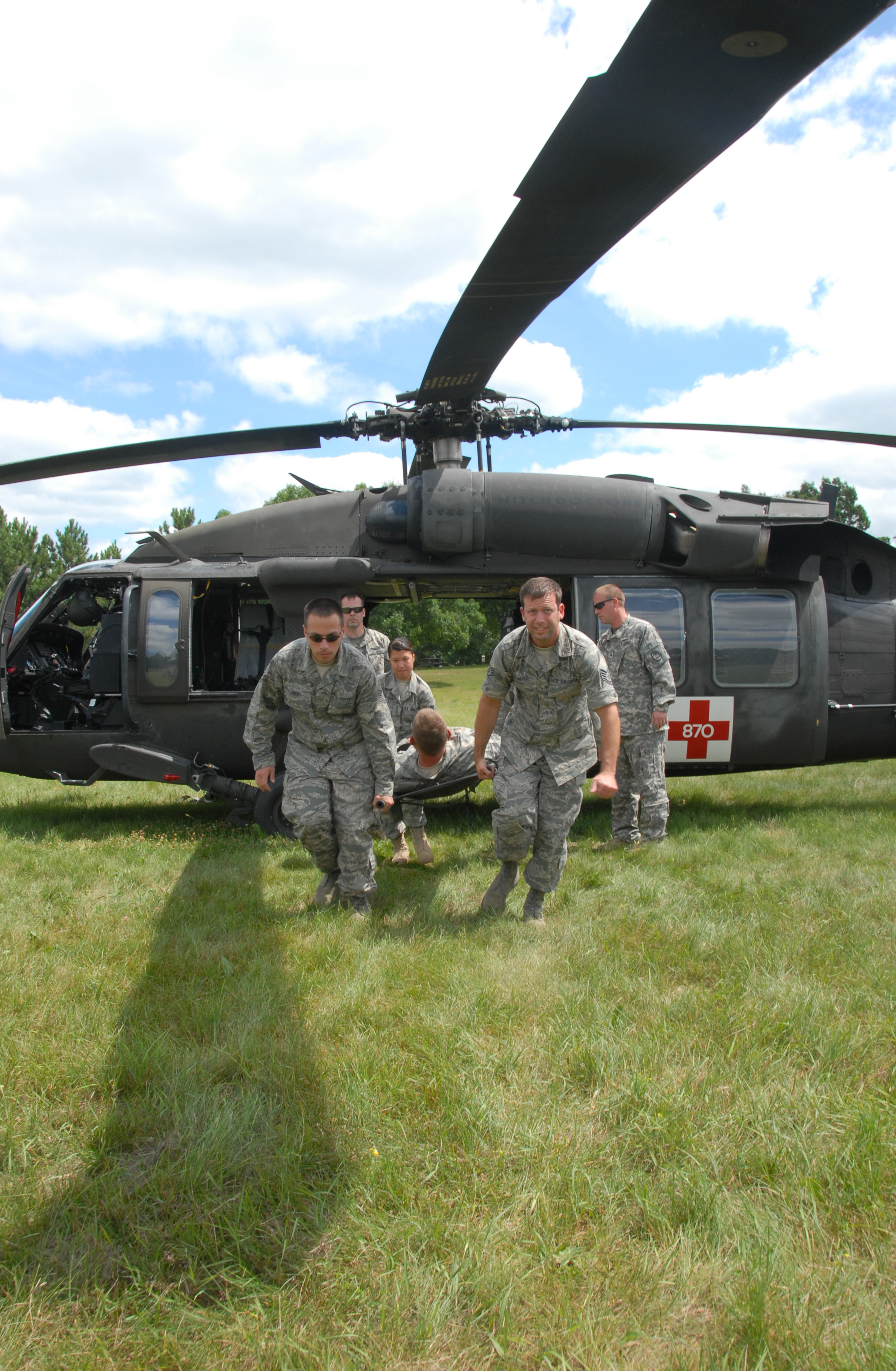 Black Hawk aids medical group's training > 178th Wing > News