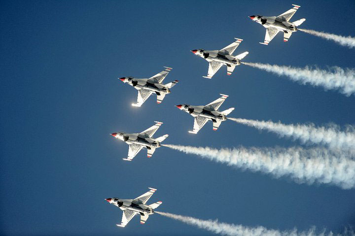 delta formation jets