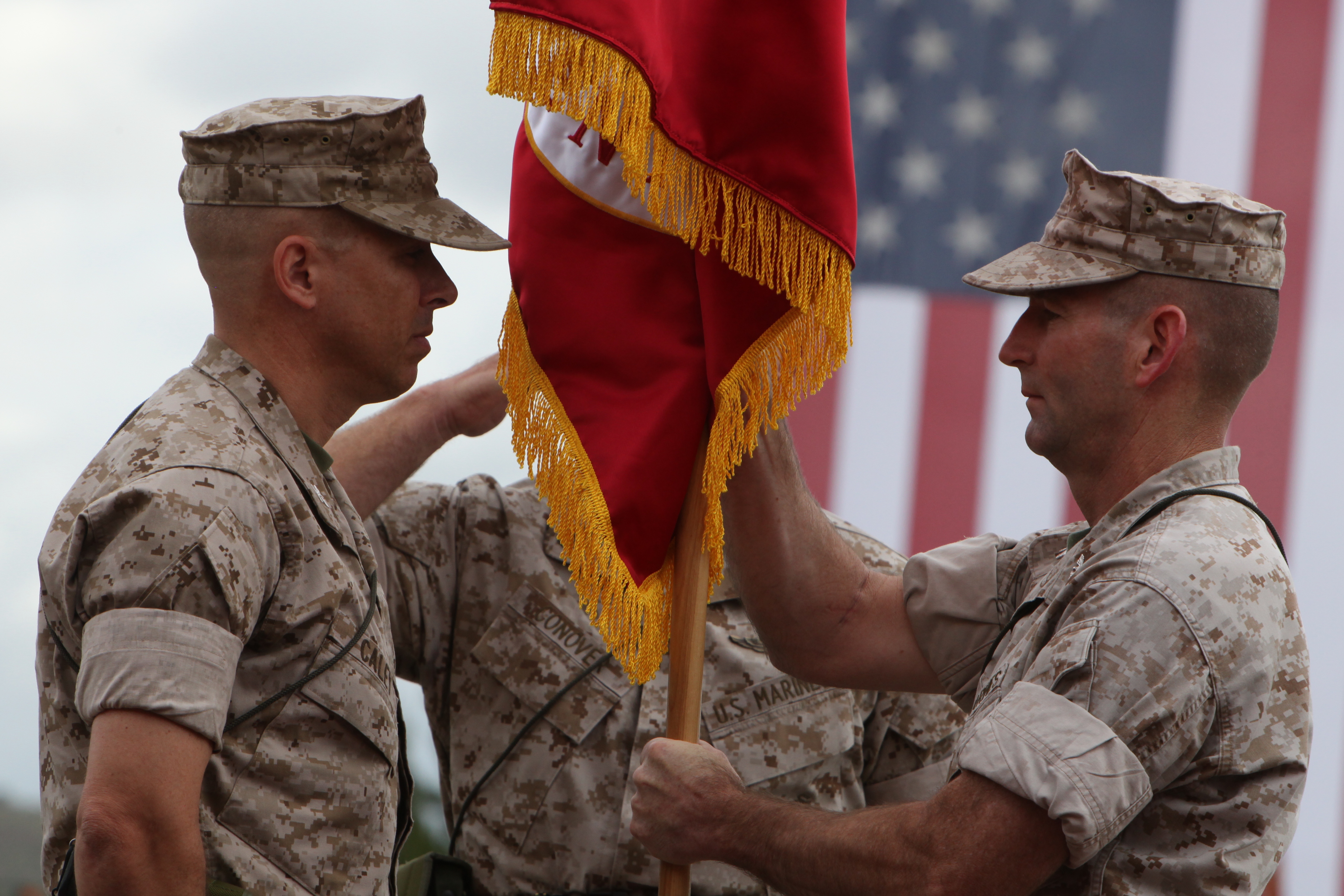 CLR-1 welcomes new commander > 1st Marine Logistics Group > News ...