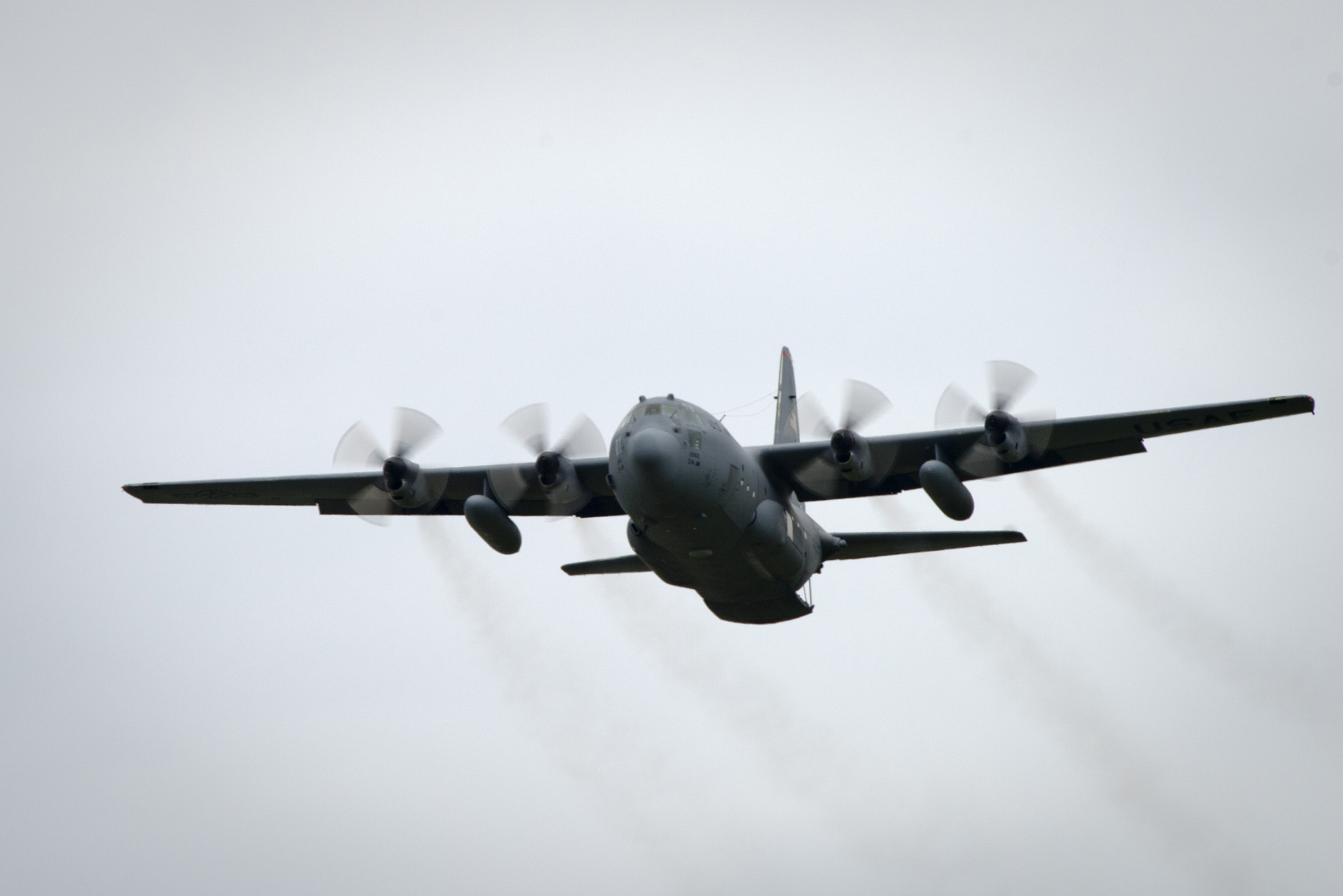 USFJ, 5th AF commander visits 374th AW, recognizes top performers ...