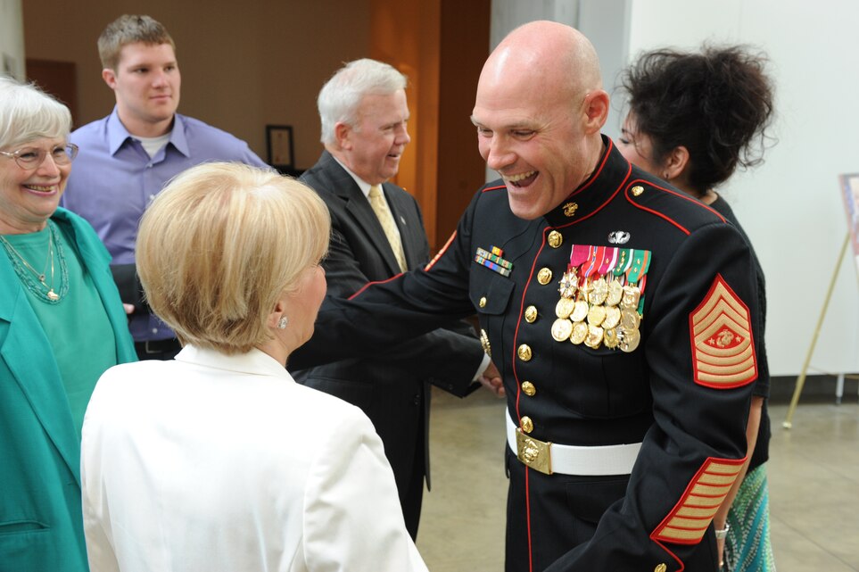 MCRC recruits most diverse group of officers in a decade > Marine Corps Recruiting Command ...