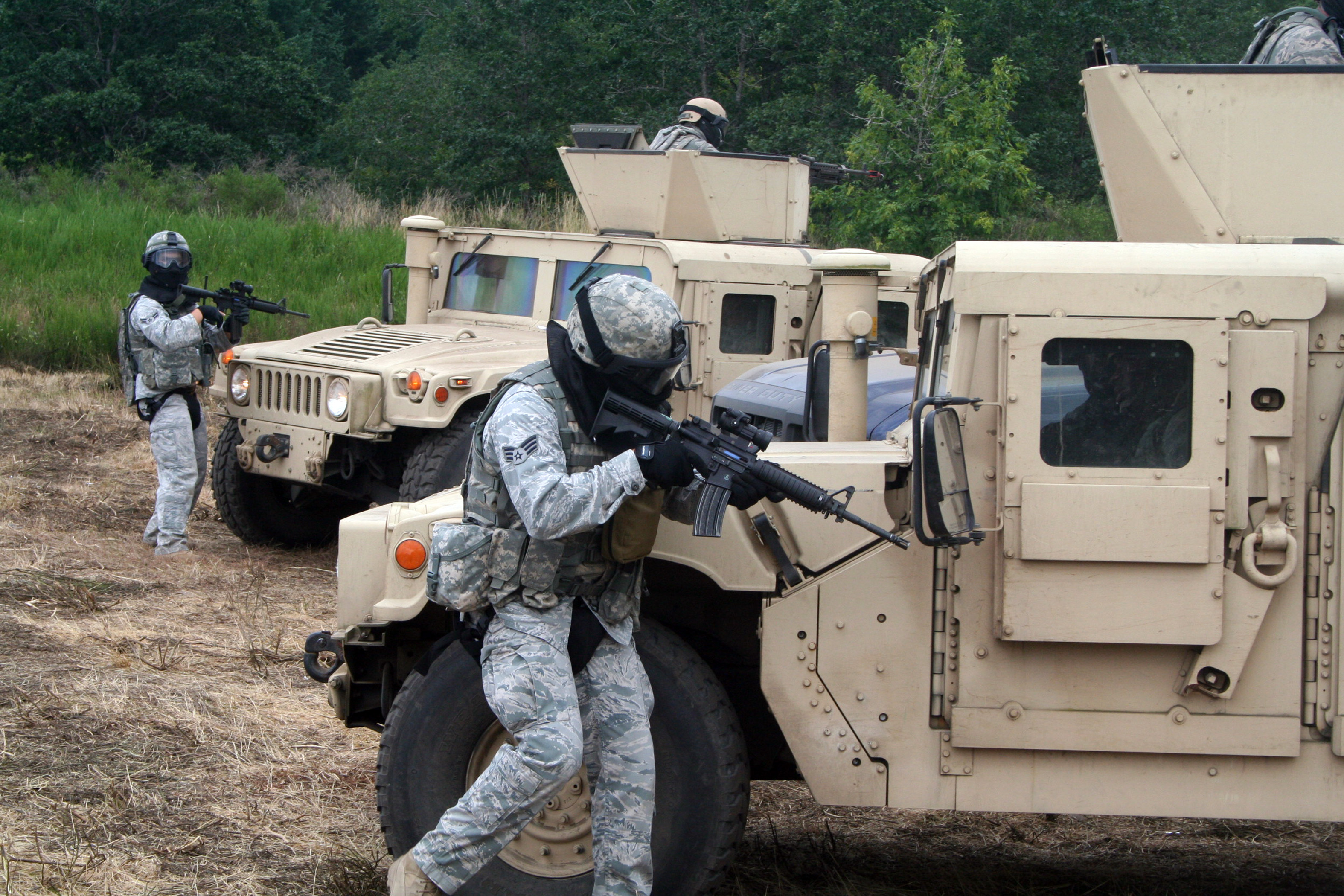 Photo essay: Security forces combat tactics action > Air Mobility ...