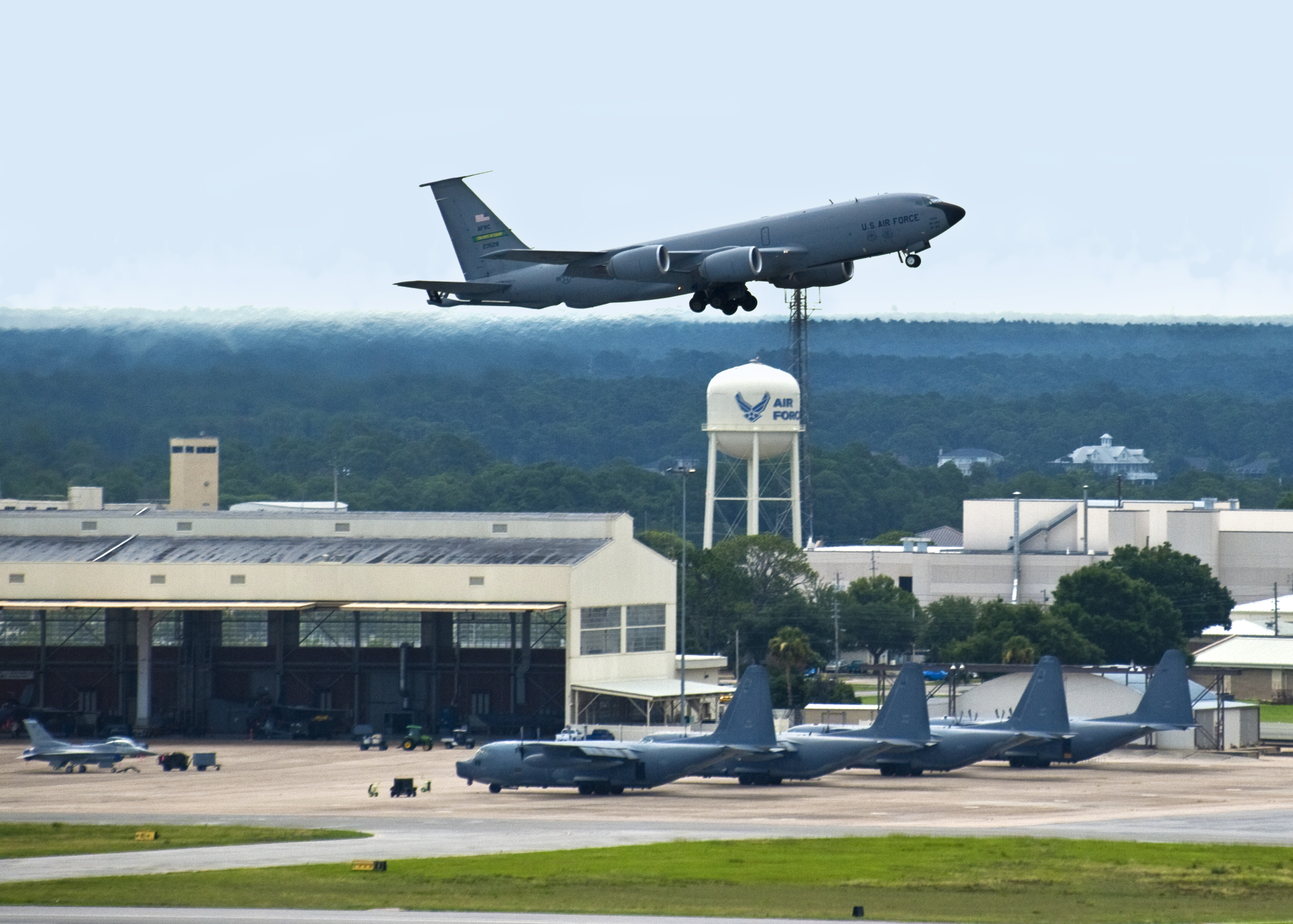 Photo essay: Flightline activity > Eglin Air Force Base > Article Display