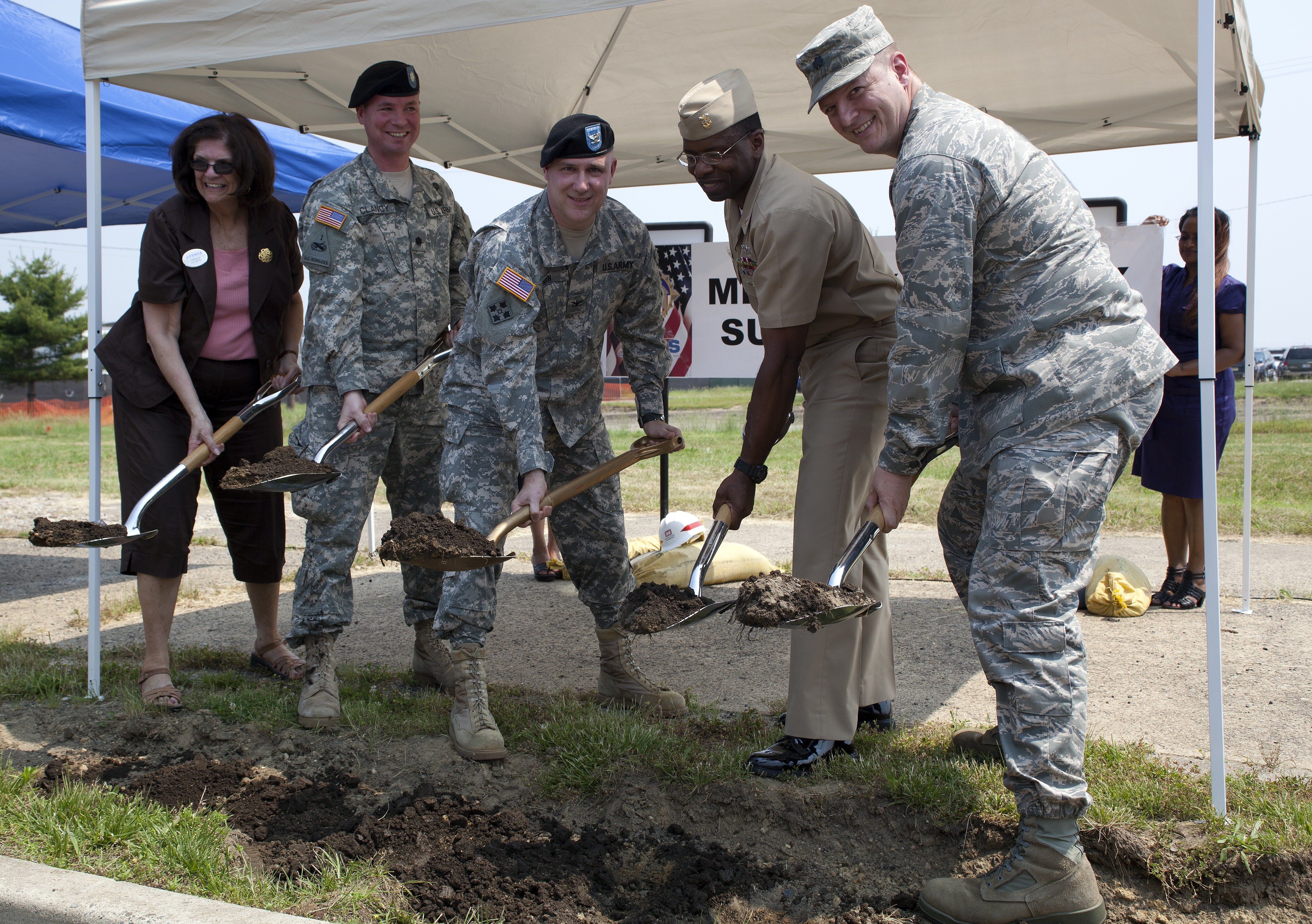 Construction underway for new Military and Family Support Center ...