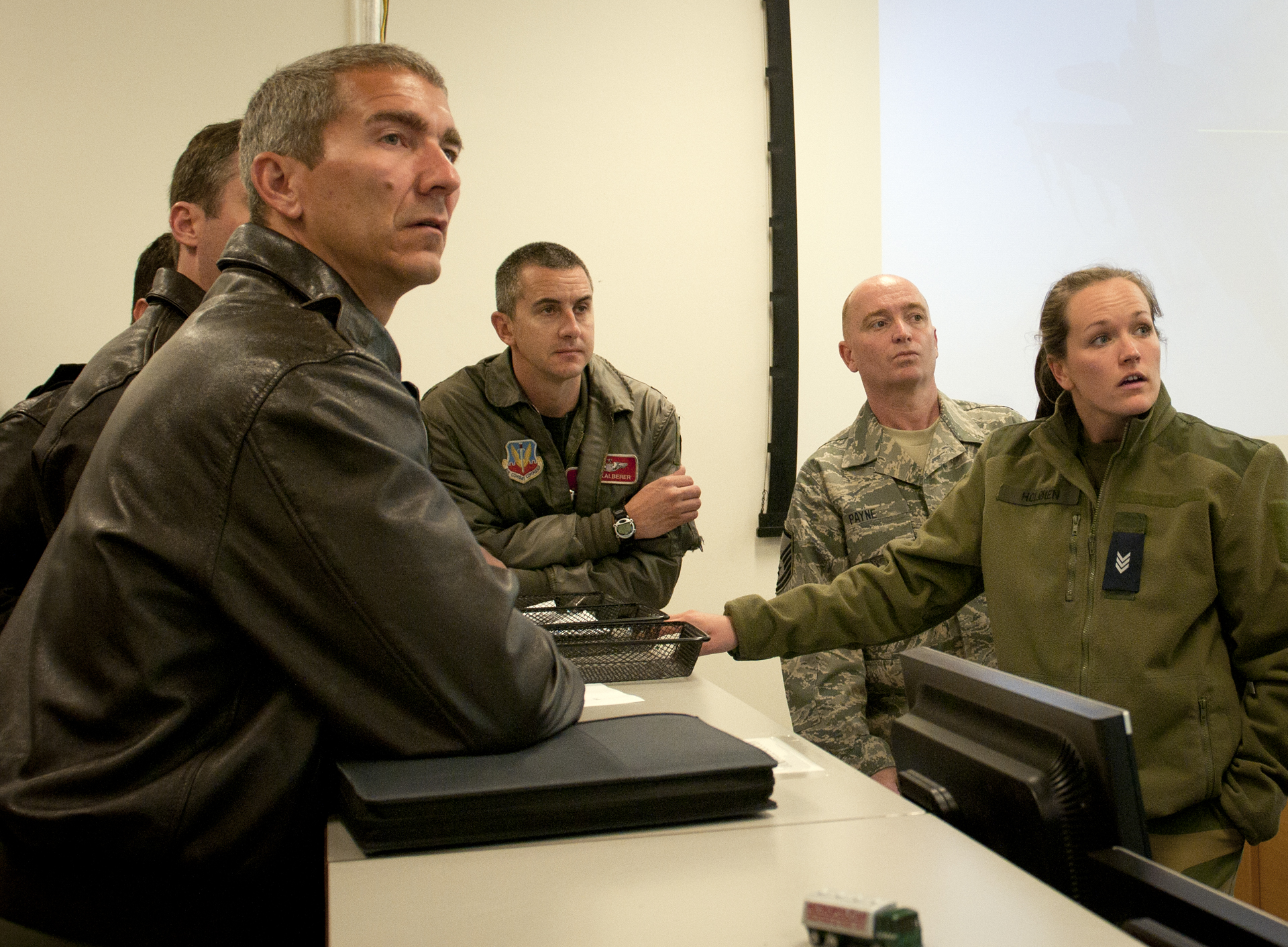 Reserve Airmen fuel up NATO forces in Iceland exercise > Air Force ...