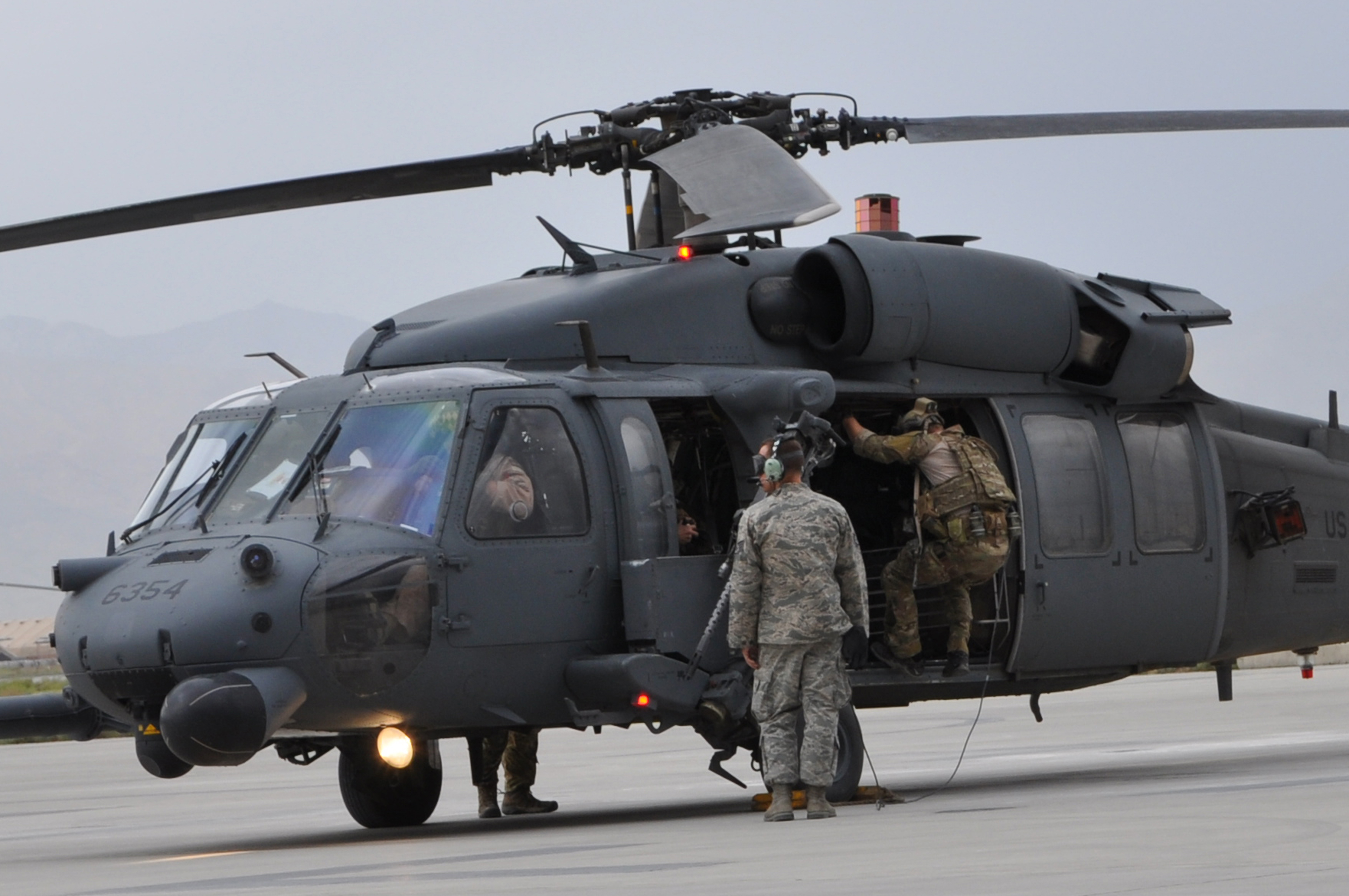 Photo essay: pararescue Airmen rescue wounded ANP > U.S. Air Forces ...