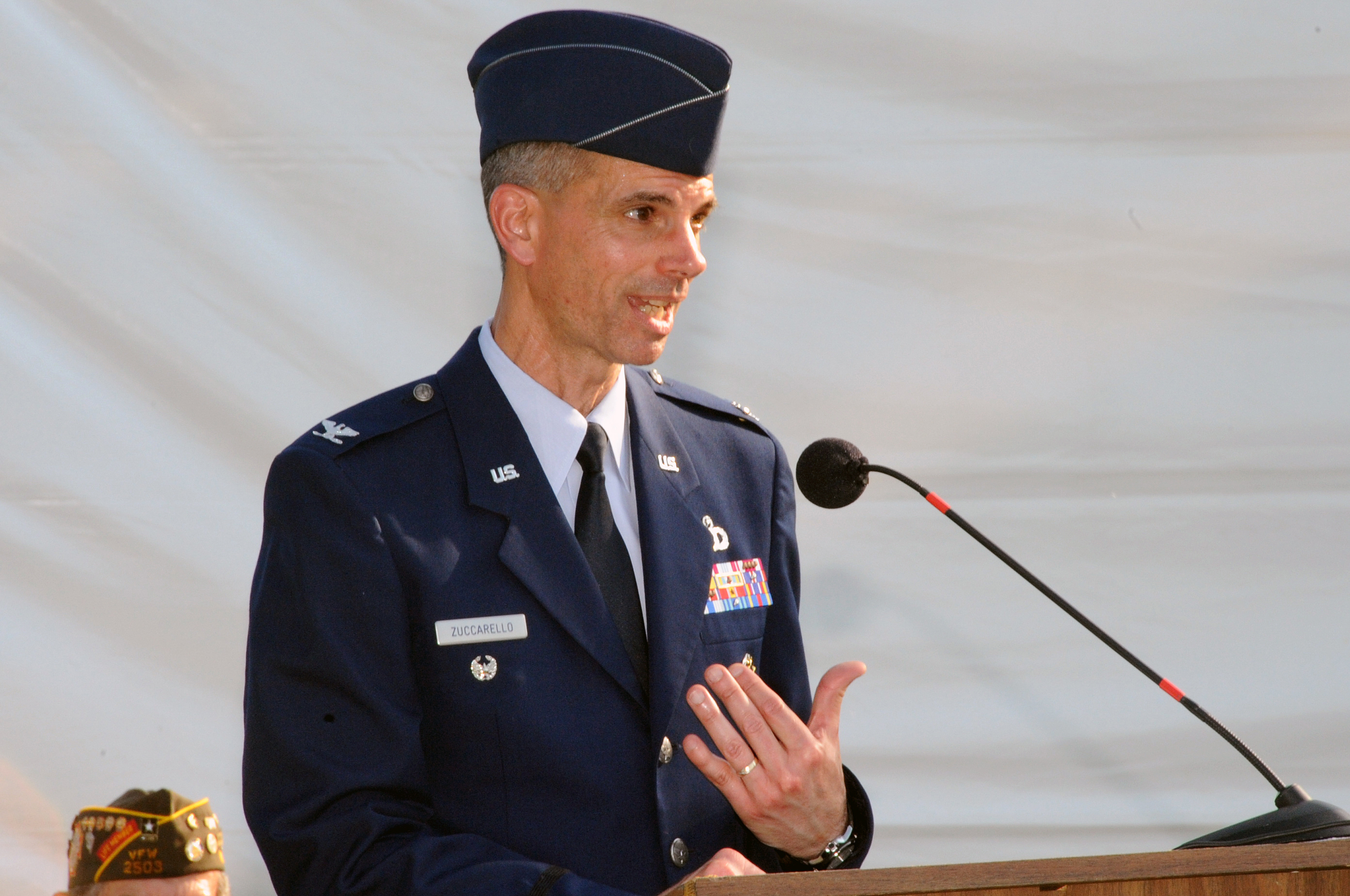 Team Offutt leaders honor Traveling Vietnam Veterans Memorial and ...