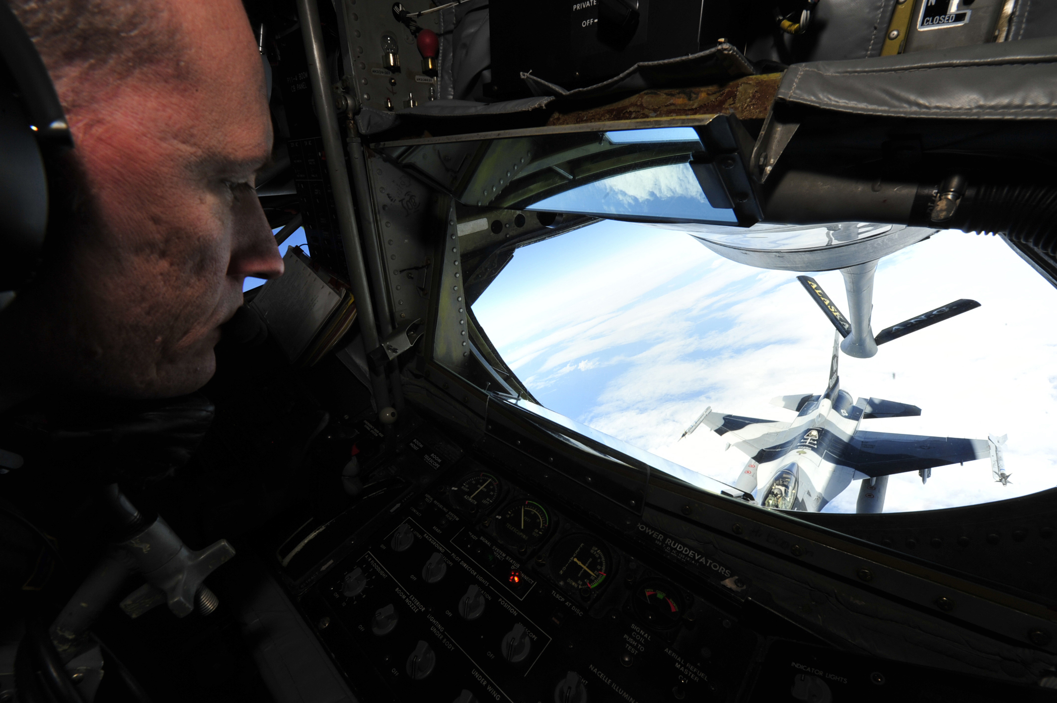 168th ARW Fuels Aircraft for Northern Edge