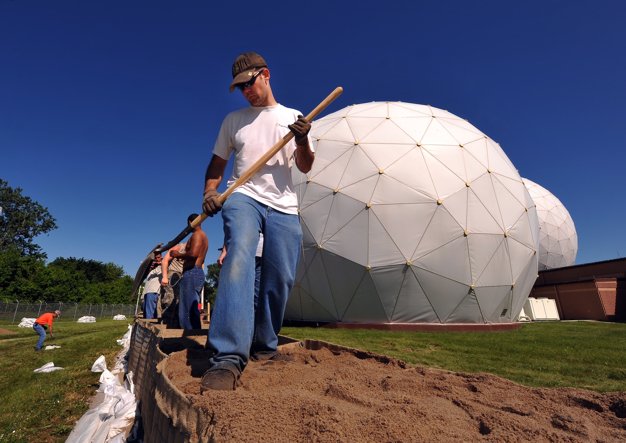 Team Offutt members prepare base for possible flood > Offutt Air Force ...
