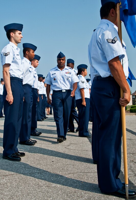 Airmen "dress right" for ALS blues inspection > Eglin Air Force Base > News
