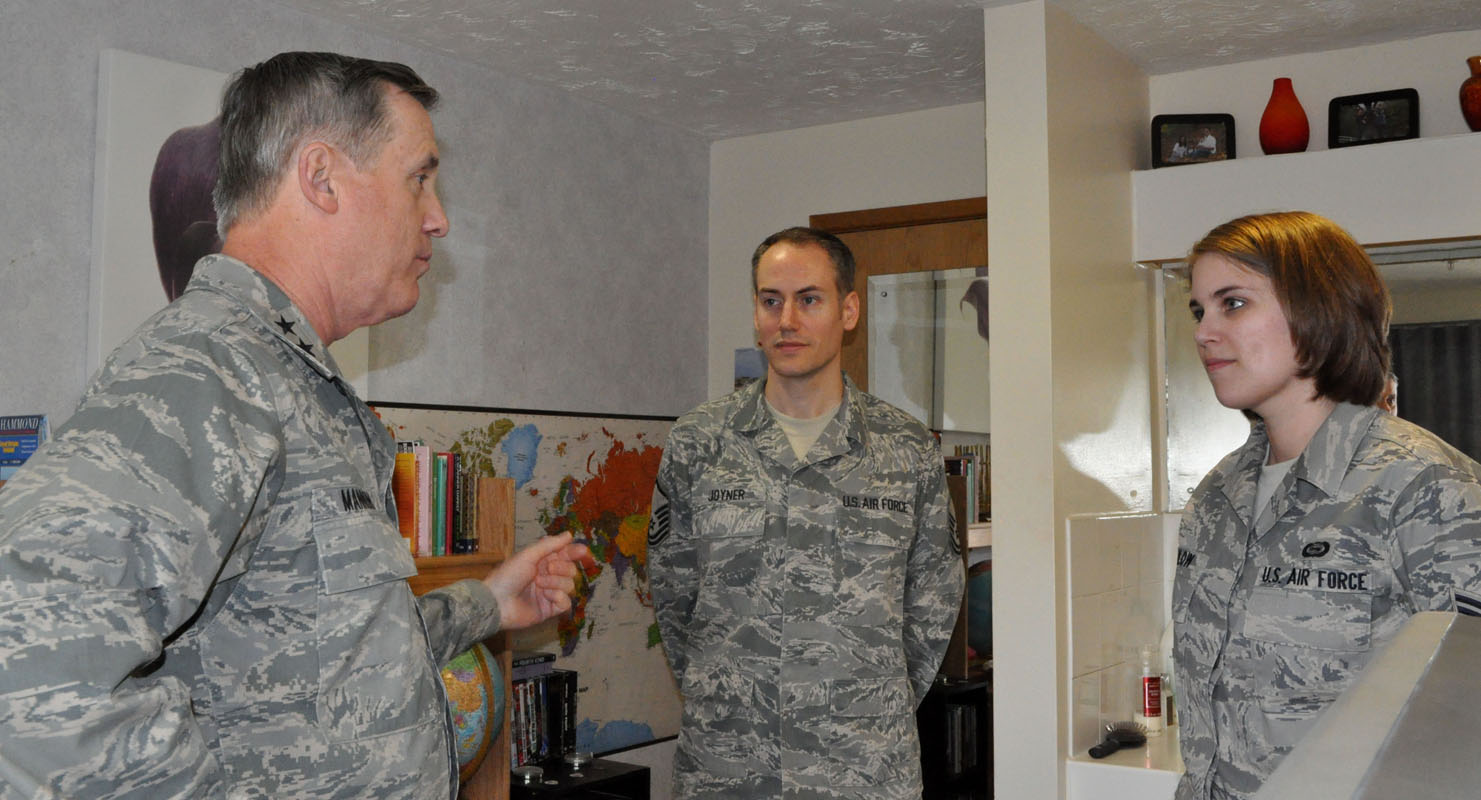 AFSOC vice commander visits Air Commandos of 352nd SOG