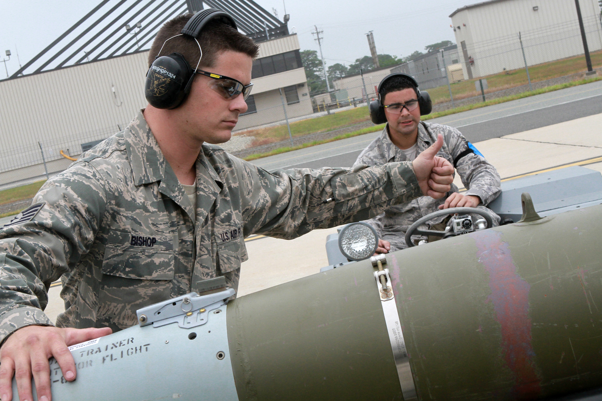 Weapons-loader competition