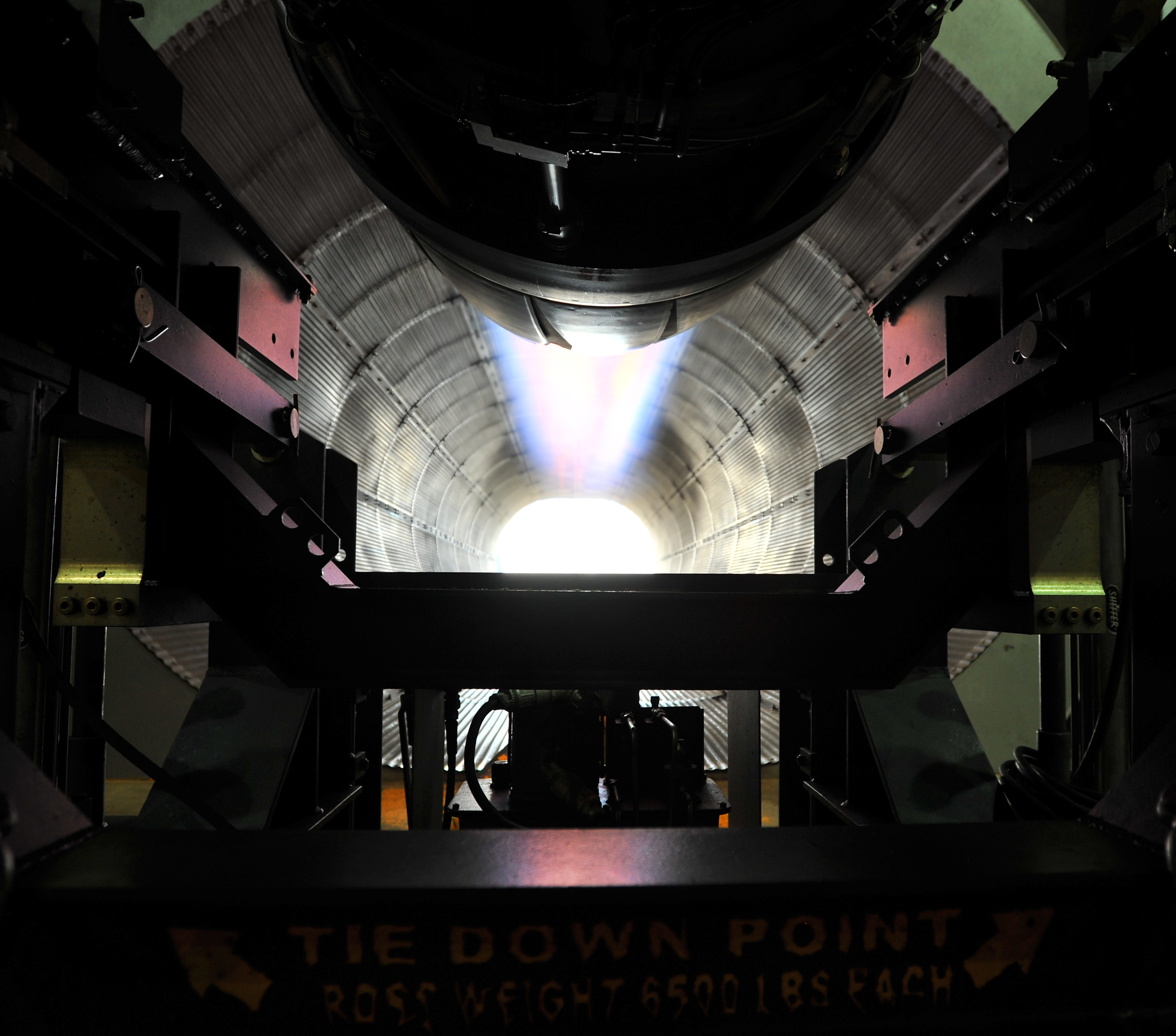 Hush house offers quiet alternative for engine testing > Spangdahlem ...