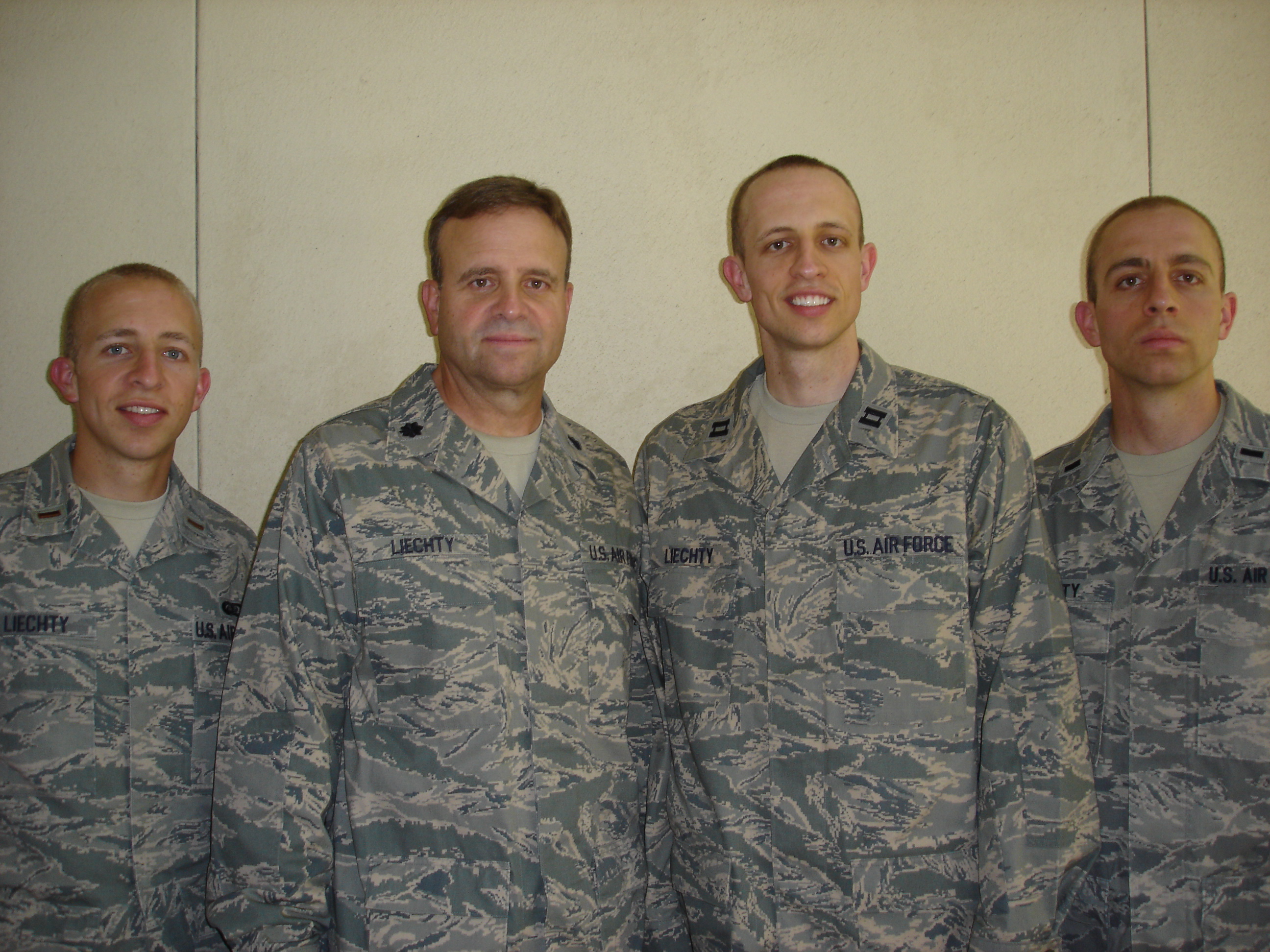 Scott colonel shares Air Force life with his sons > Scott Air Force ...