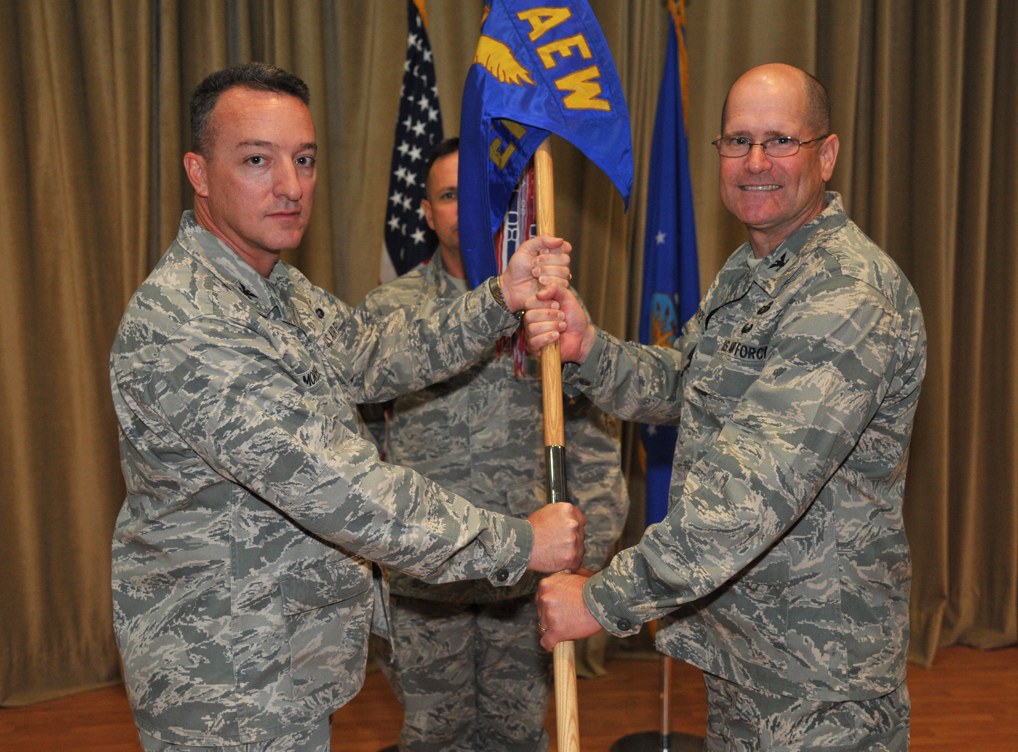 The 386th EMSG bids farewell to a great leader, hails new commander > U ...