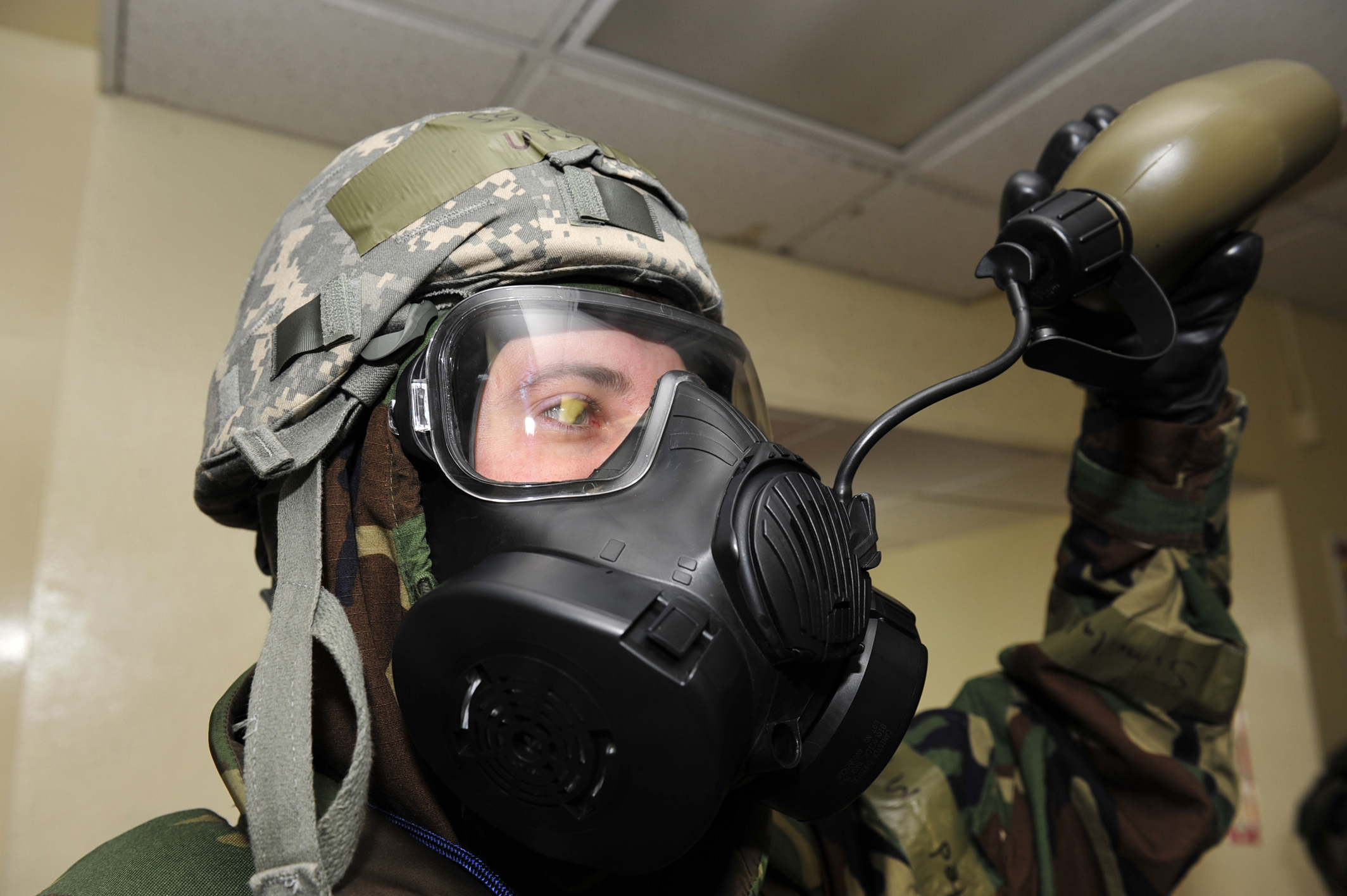 909th AMU MOPP up for the LORE