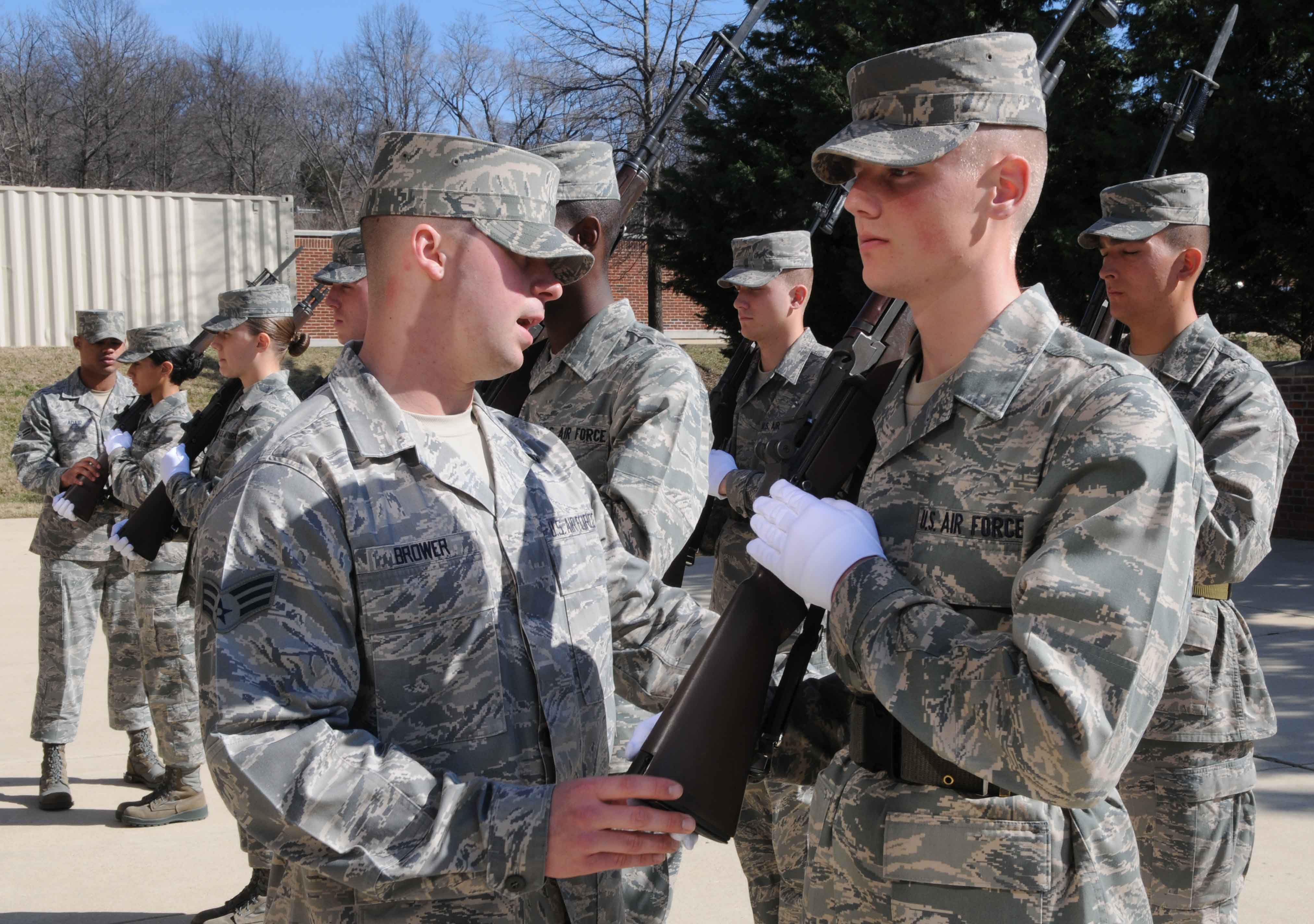 Week 3 trainees advance their drill skills > Air Force Honor Guard ...