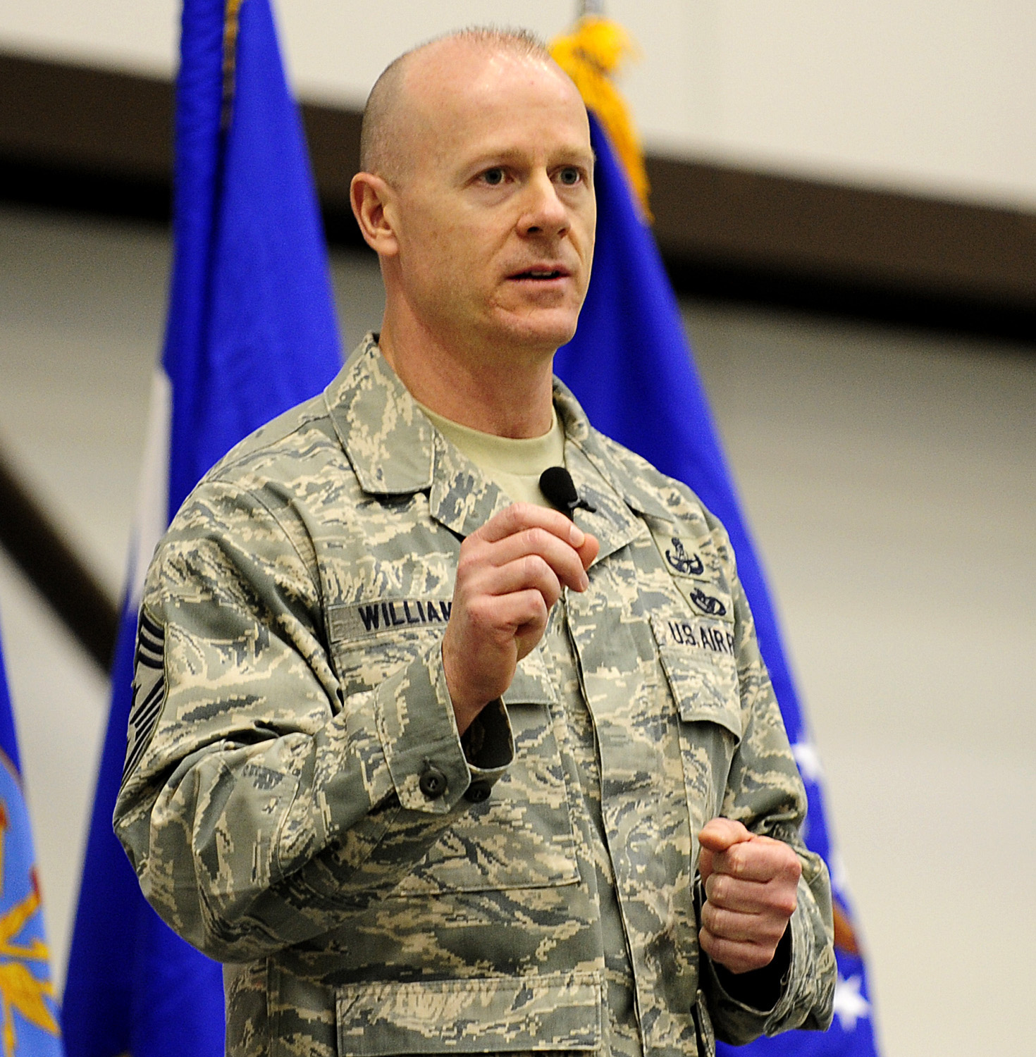 Gen. Welsh makes first visit to RAF Mildenhall as USAFE commander ...