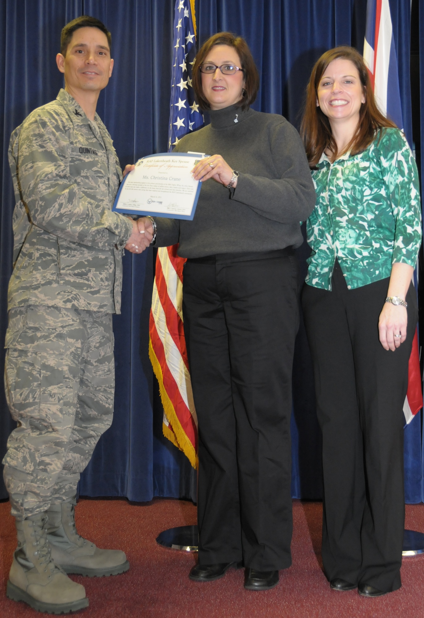 Key Spouse honored at ceremony > Royal Air Force Lakenheath > Article ...