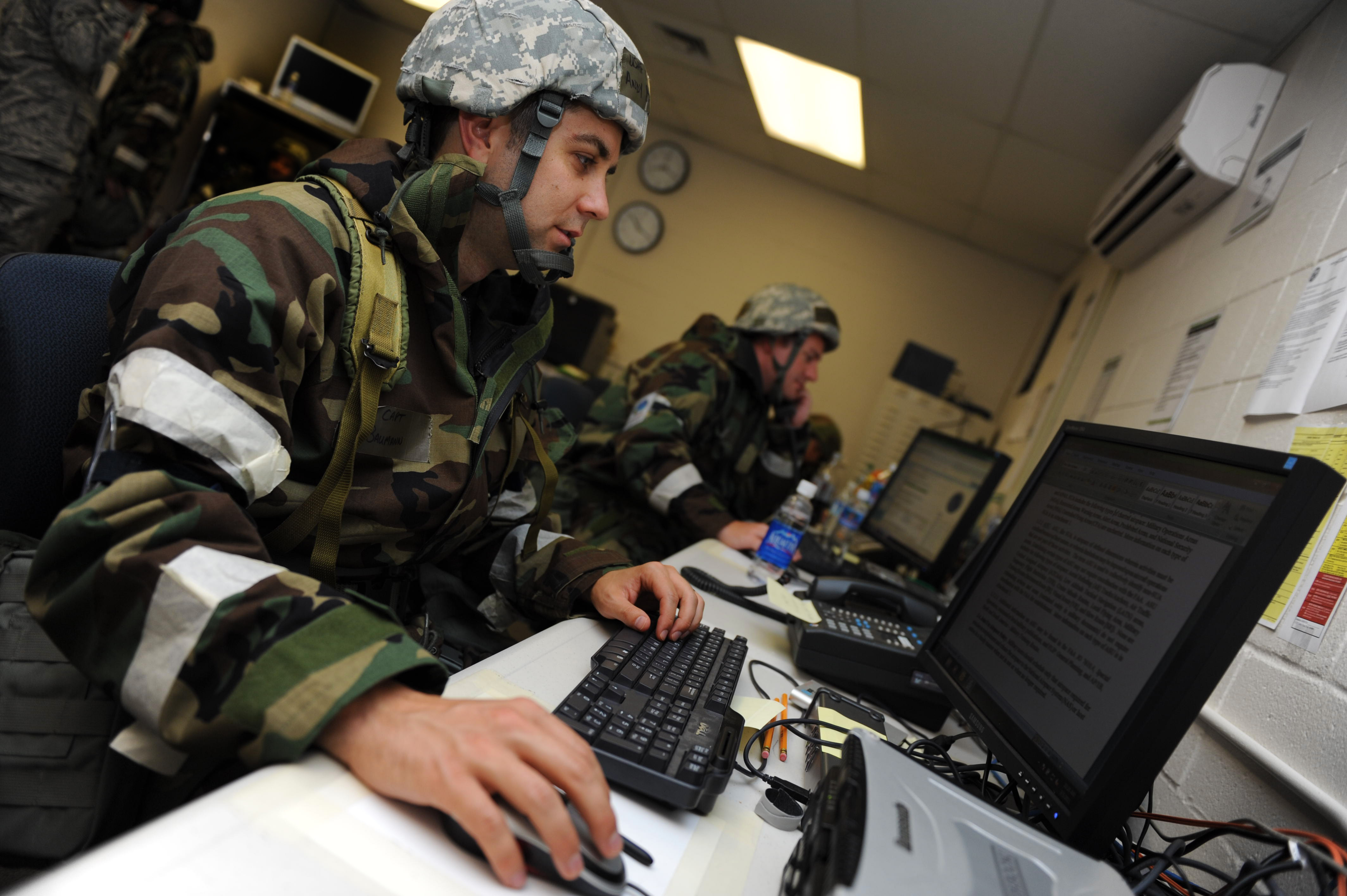 Airmen practice MOPP levels at Base Y > 15th Wing > Article Display