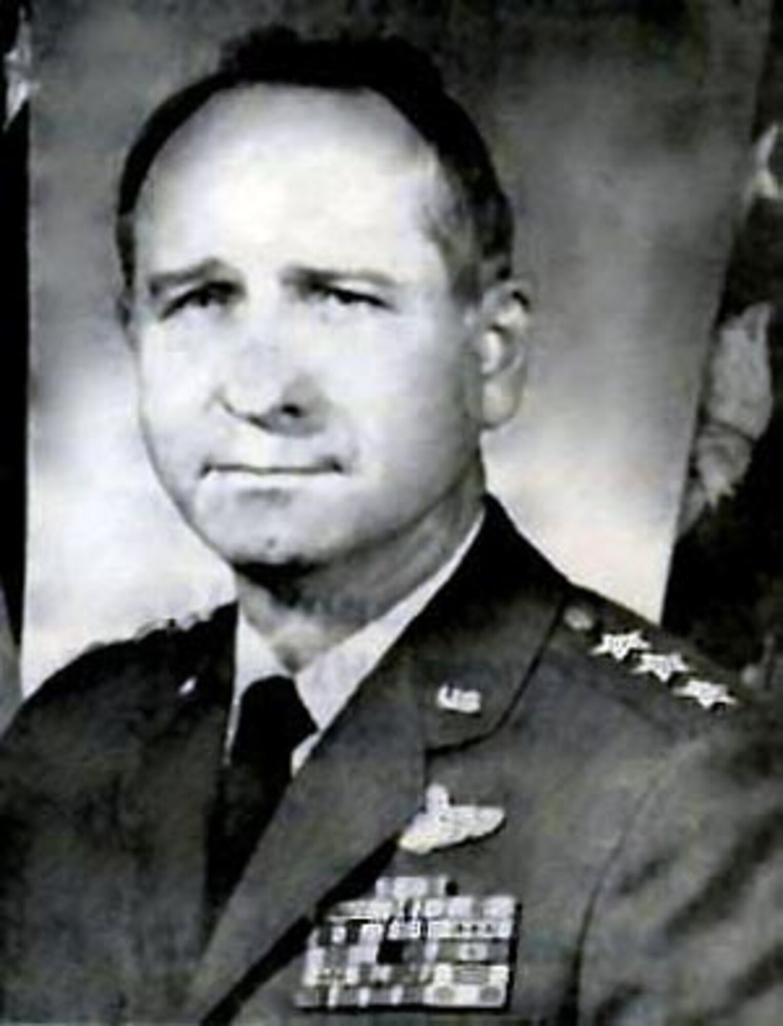 LIEUTENANT GENERAL RAY B. SITTON > Air Force > Biography Display
