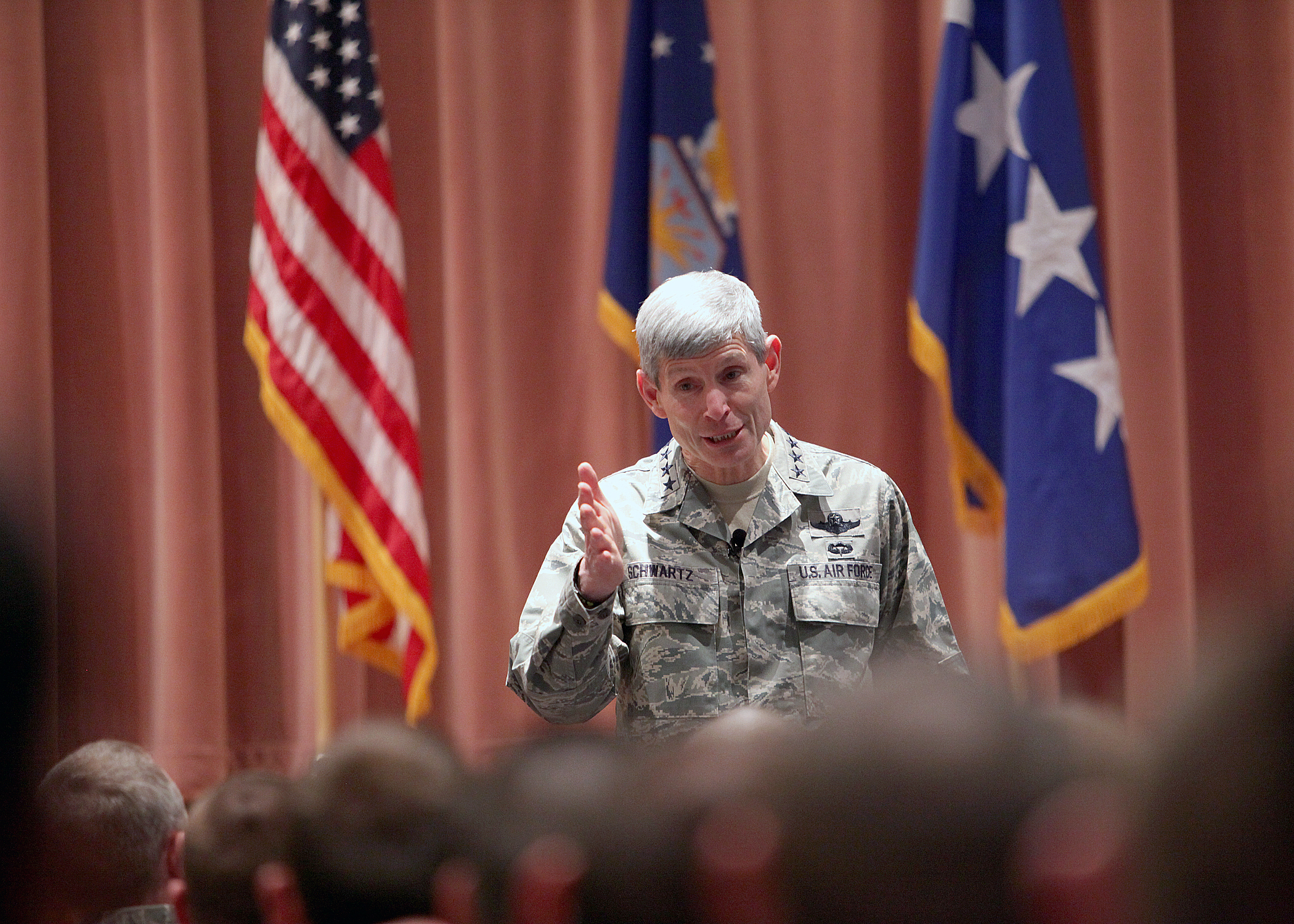 CSAF meets with Battlefield Airmen > 33rd Fighter Wing > Article Display