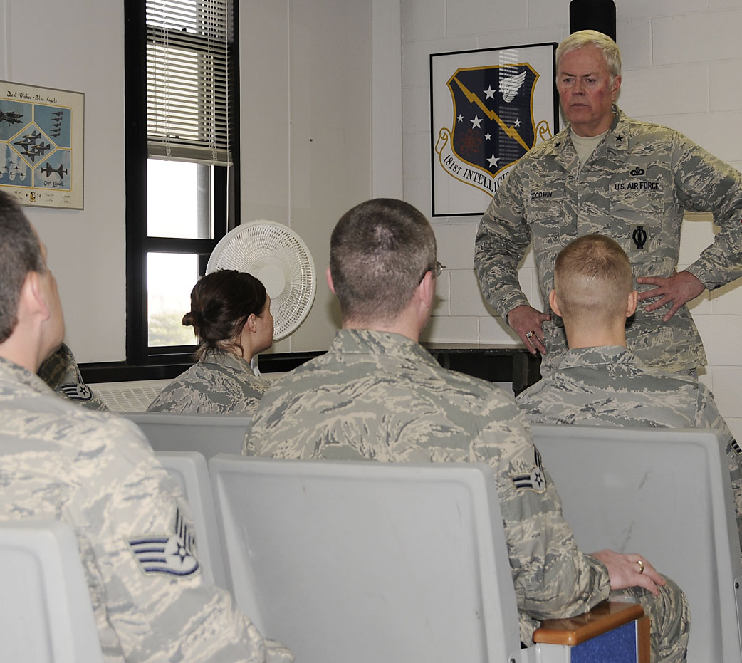 Brig. Gen. Goodwin takes time to mentor Airmen > 181st Intelligence ...