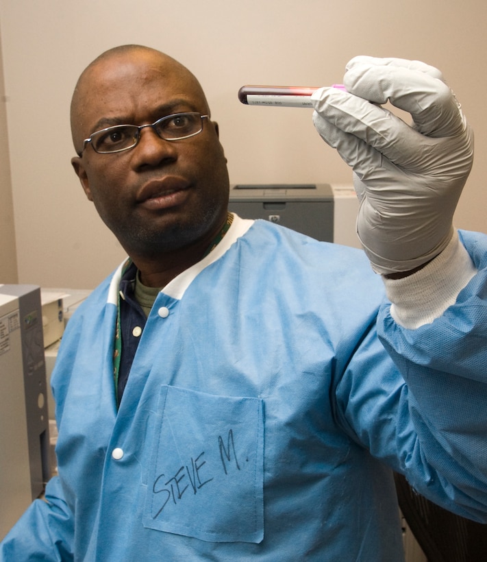 Navy Branch Health Clinic NAF Washington keeps Sailors battle ready
