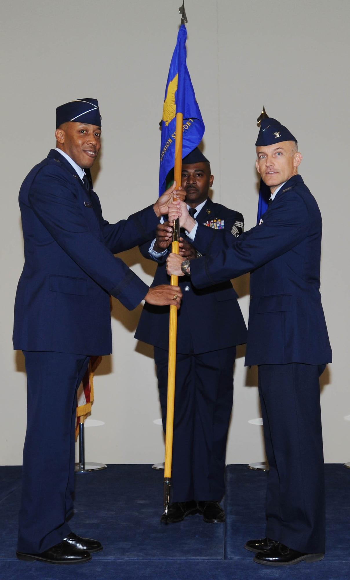 31st Mission Support Group welcomes new commander > Aviano Air Base ...