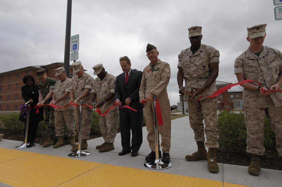 Cherry Point unveils new living quarters for single Marines > Marine ...
