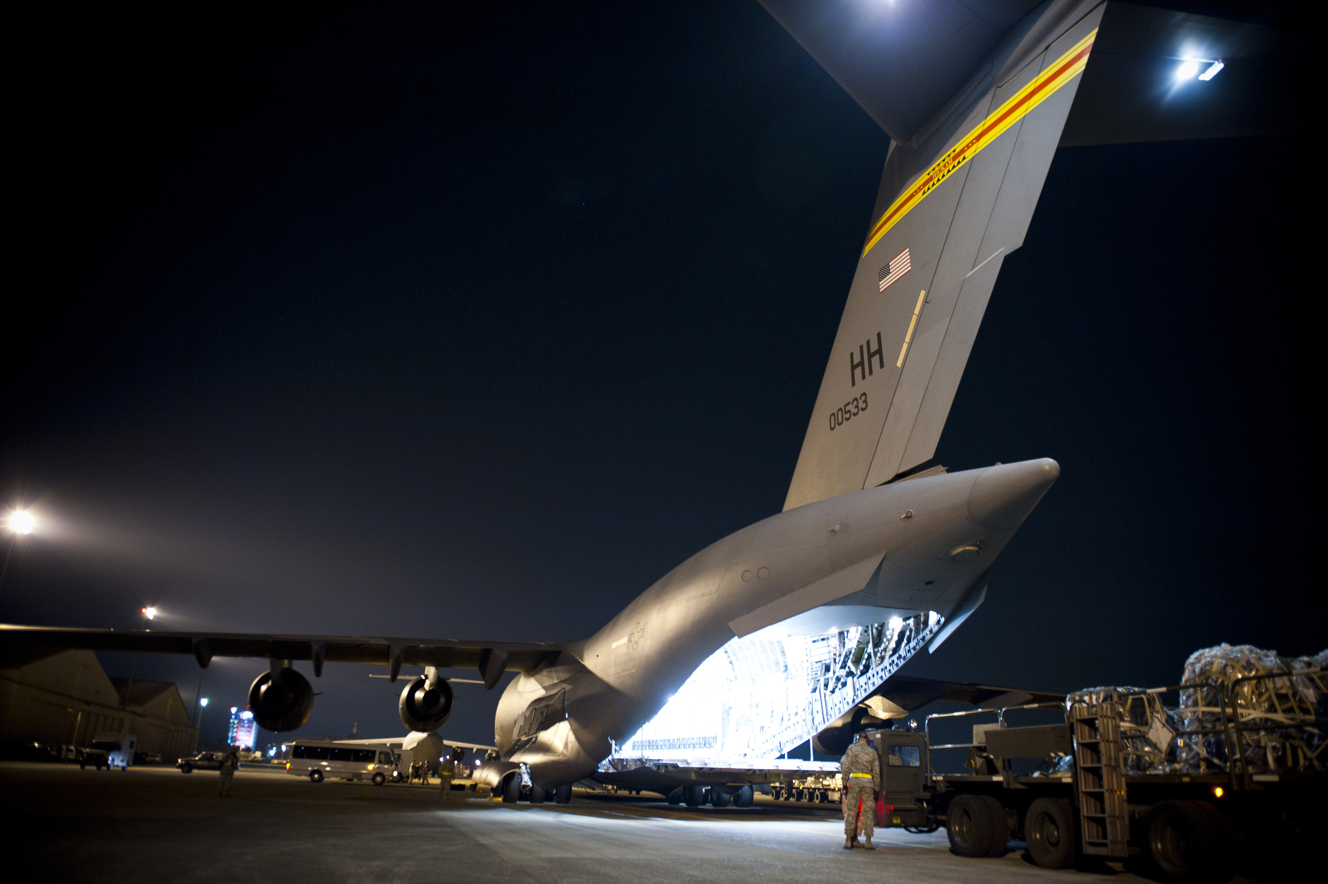 374th CONS and 730th AMS team up to deliver vital equipment in support ...