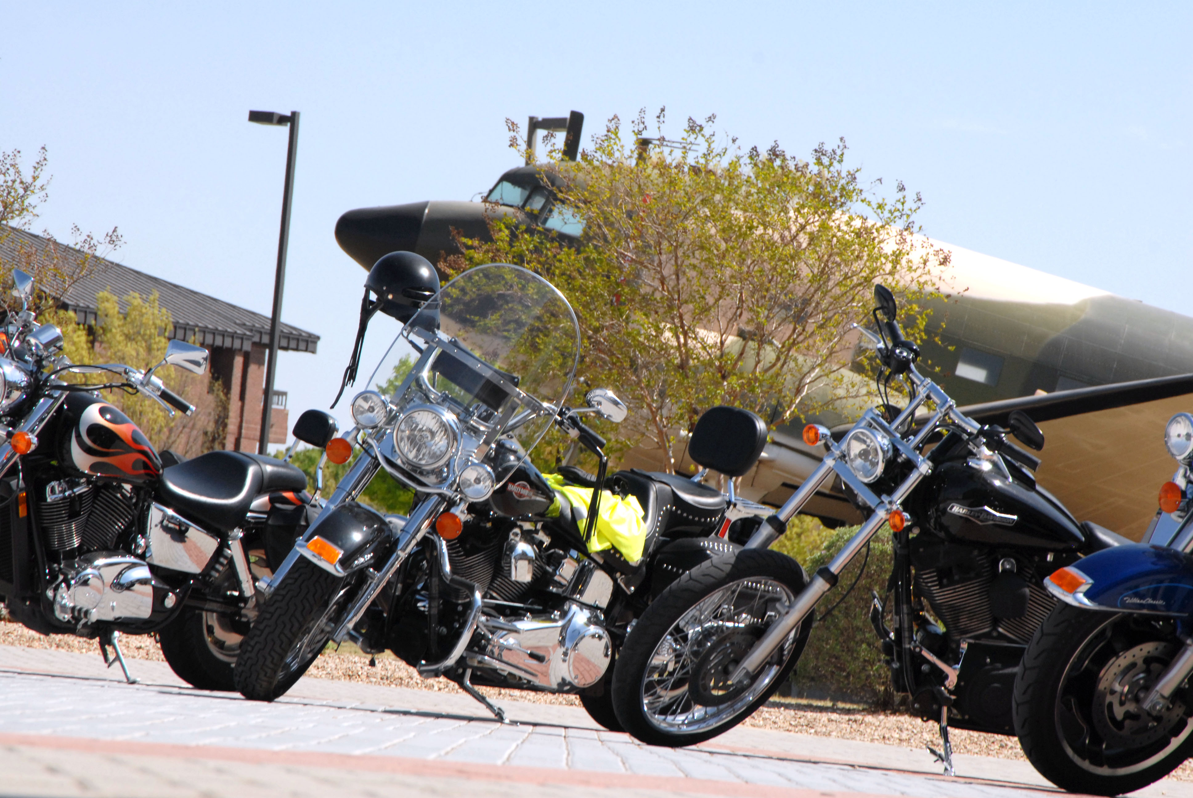 Motorcycle safety for automobile drivers > Goodfellow Air Force Base ...